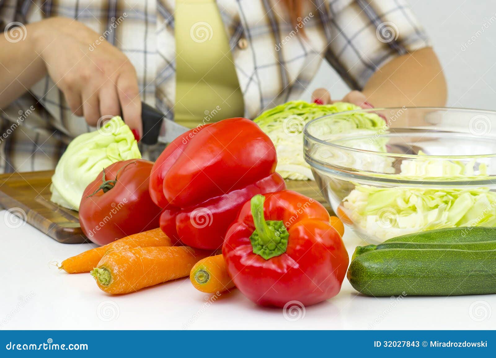 Woman cutting vegetables stock image. Image of cabbage - 32027843
