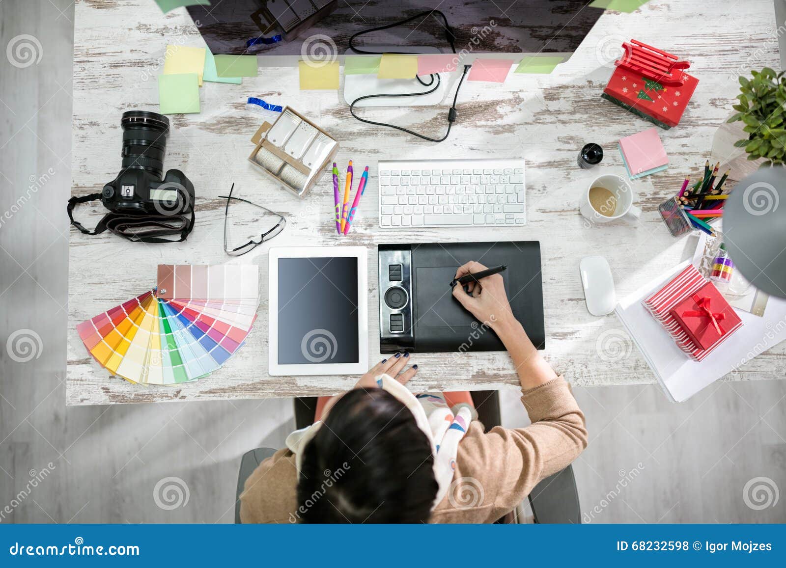 Woman Designer Working on the Pen Table Stock Photo - Image of editor ...