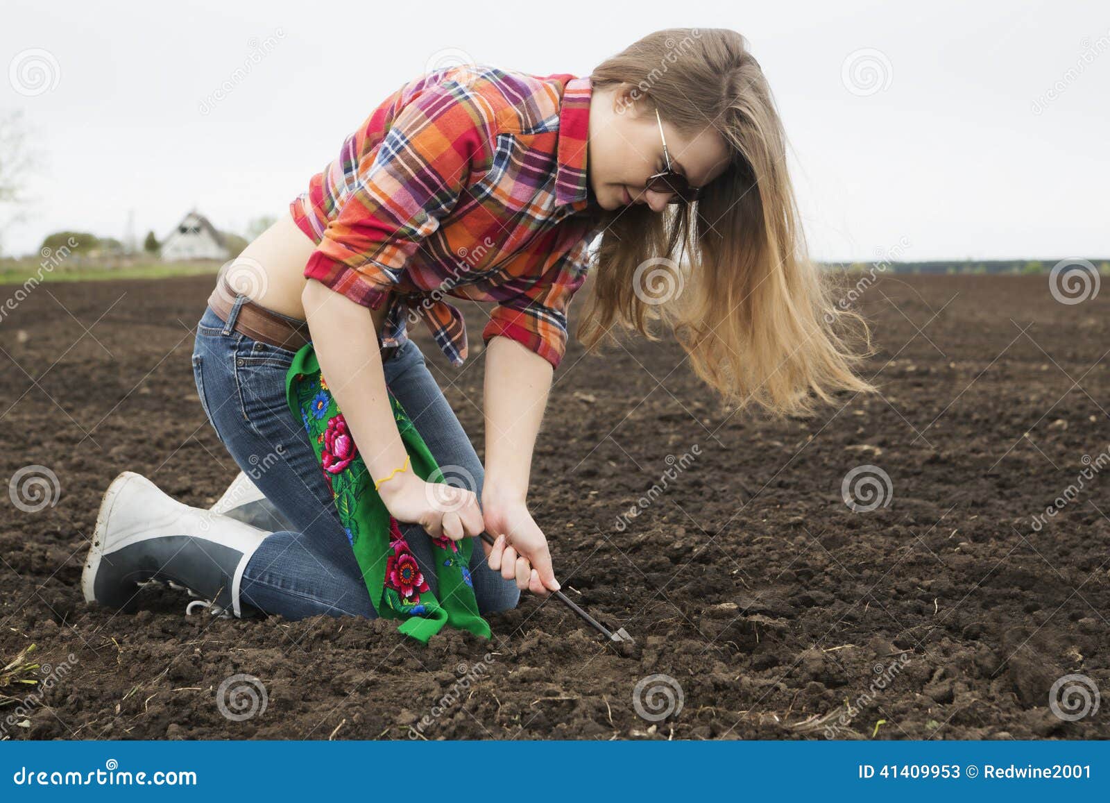 Woman Dig Up from Cultivated Black Soil Stock Image - Image of pose ...
