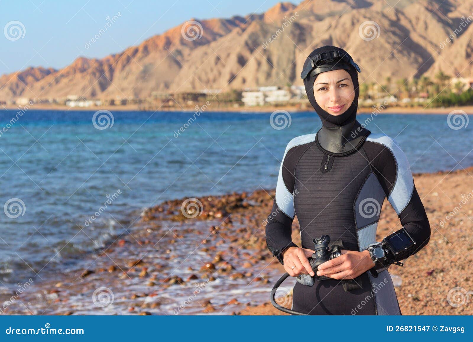 Woman diver stock image. Image of horizontal, regulator - 26821547