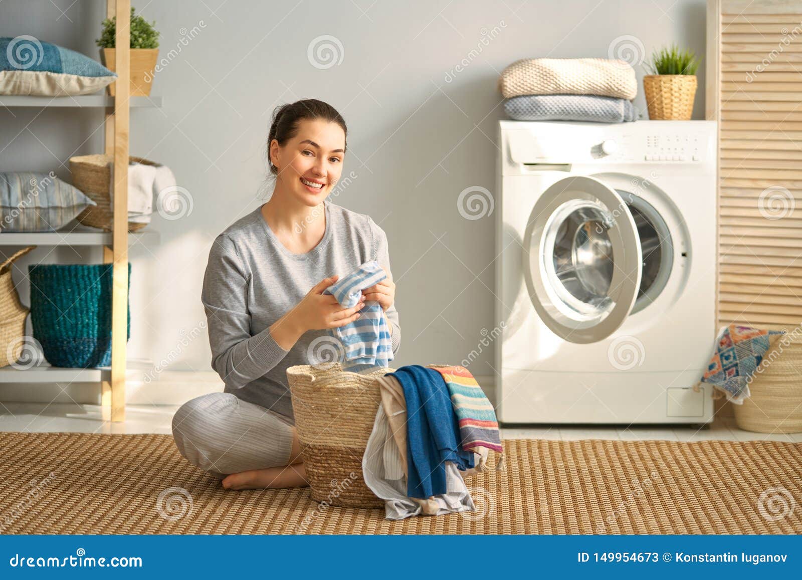 Woman is doing laundry stock image. Image of fresh, beautiful - 149954673