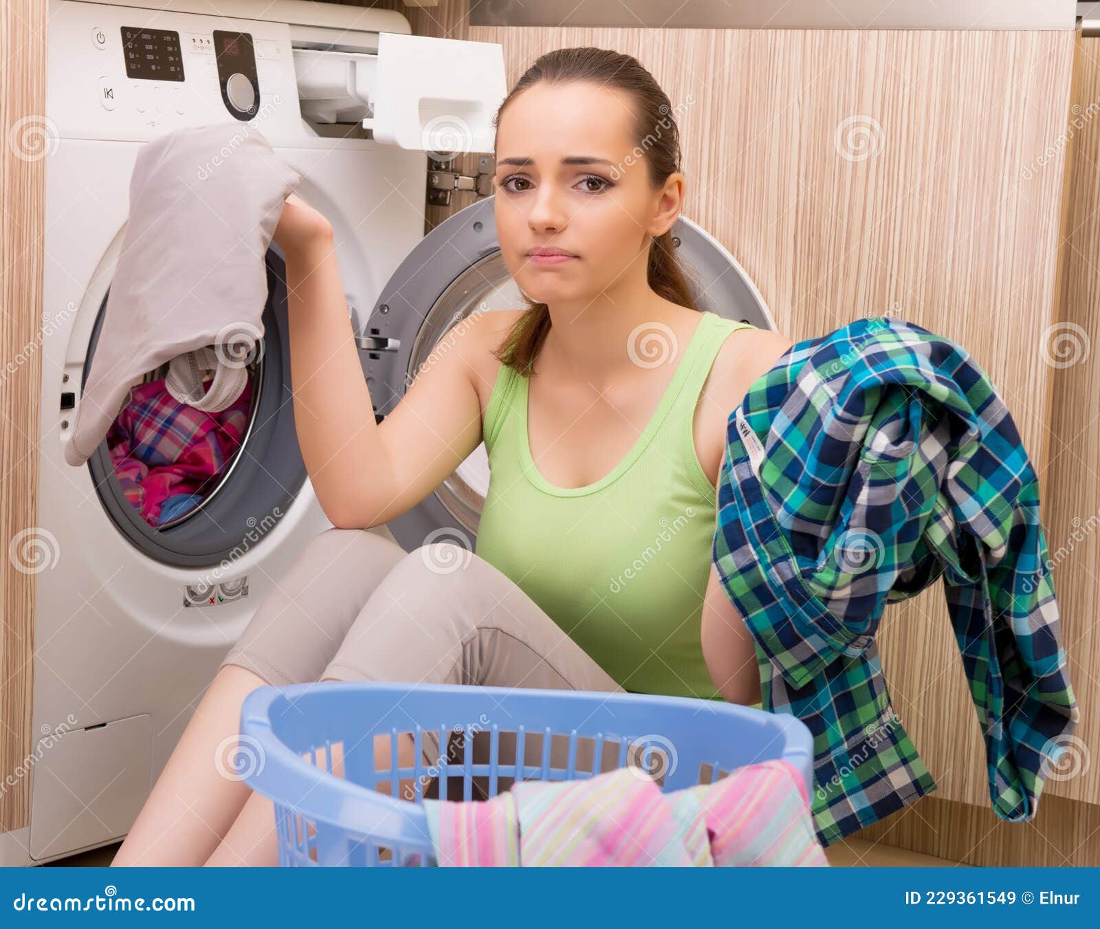 Woman Doing Laundry at Home Stock Image - Image of happy, laundromat ...
