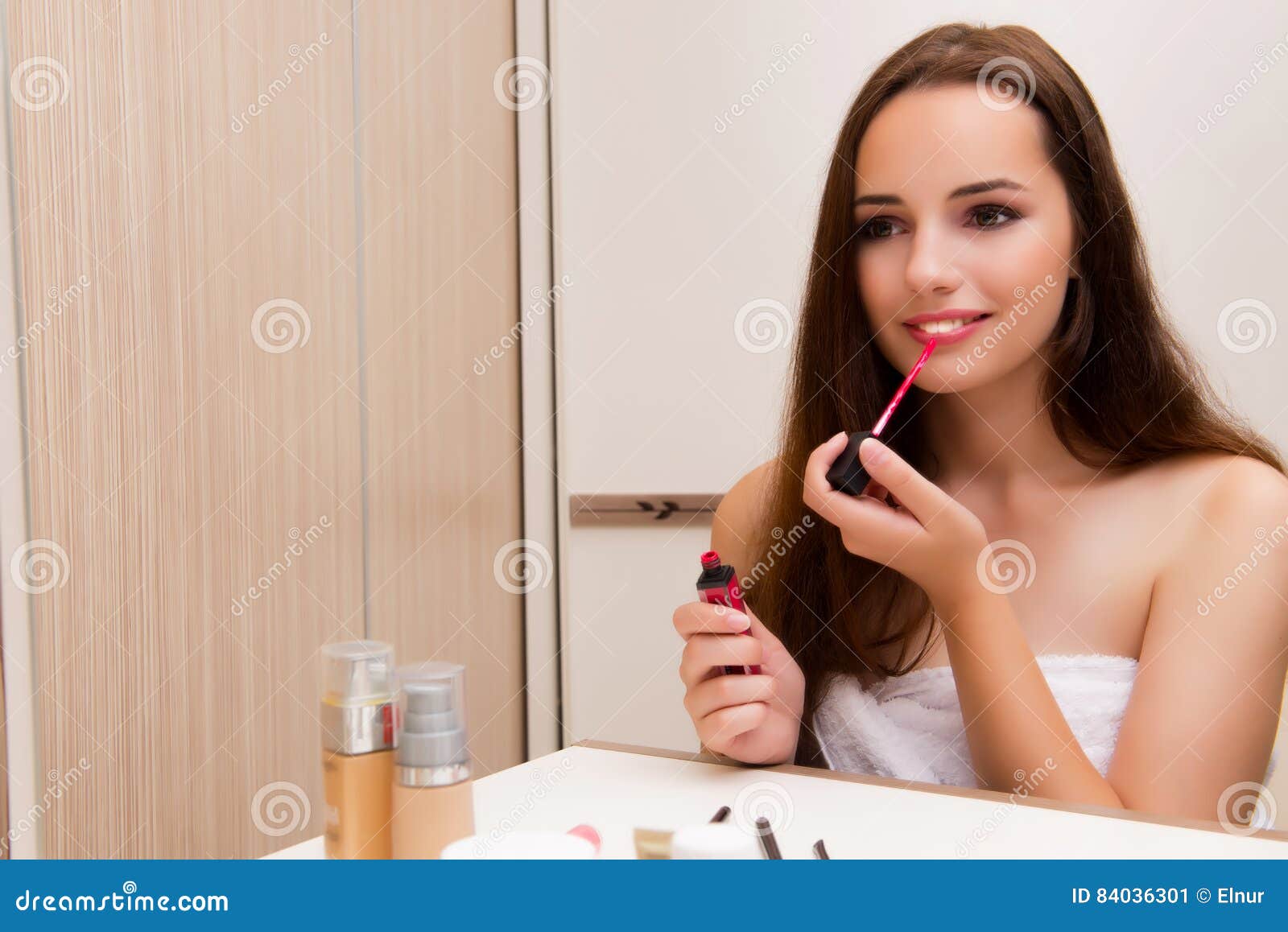 The Woman Doing Make-up at Home Preparing for Party Stock Image - Image ...