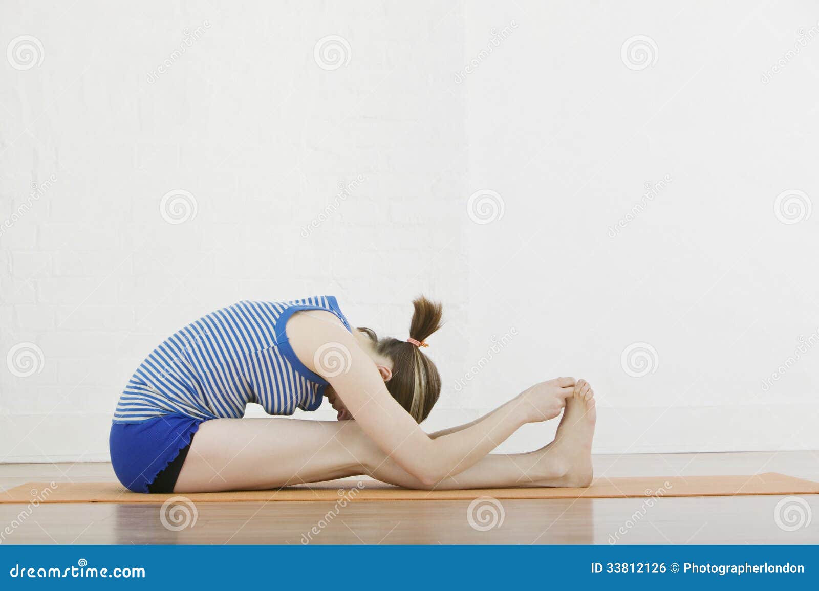 Seated Forward Bend Pose Yoga Iyengar, Paschimottanasana Front View In ...