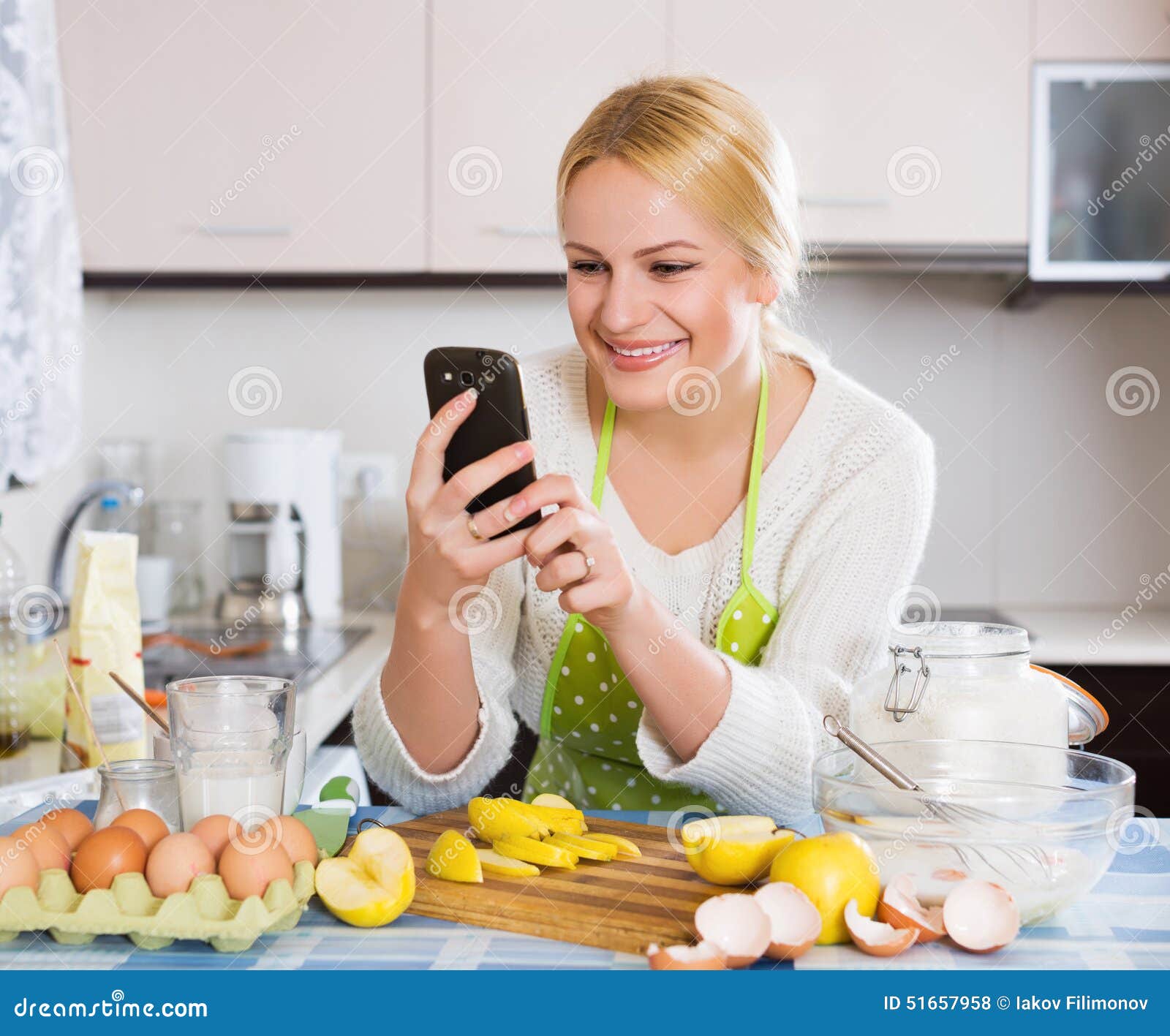 Woman Doing Selfie at Kitchen Stock Photo - Image of cooking, apple ...