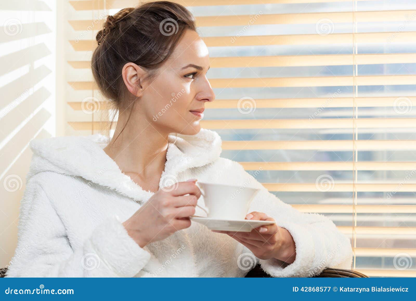 Woman drinking tea in spa stock image. Image of herbal - 42868577