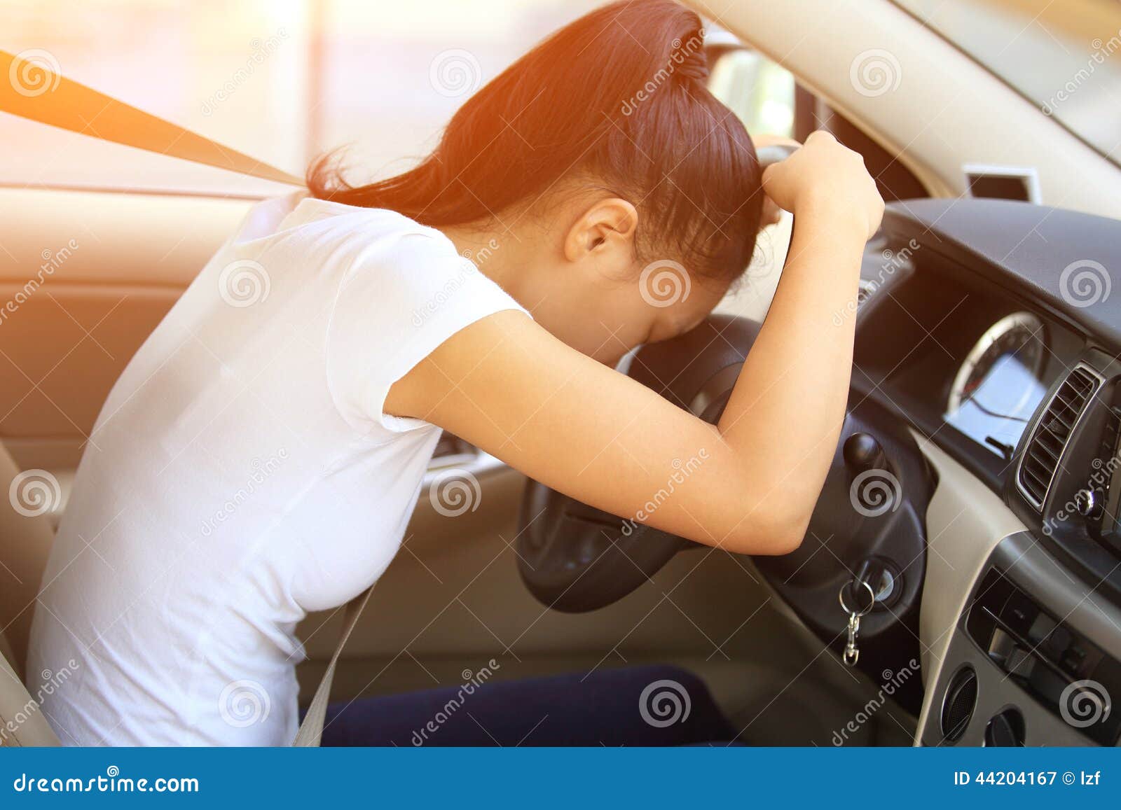 Woman driver sad in car stock image. Image of girl, problem - 44204167