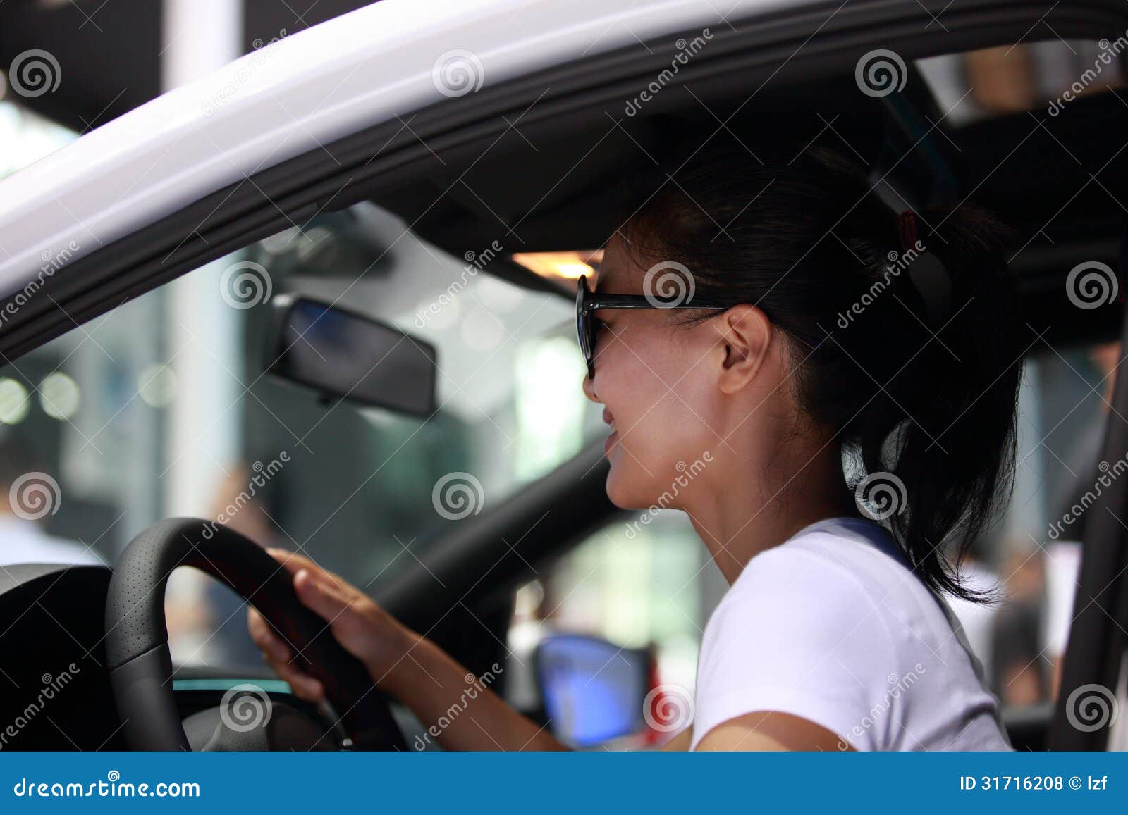 Woman driver stock photo. Image of pretty, motor, vehicle - 31716208