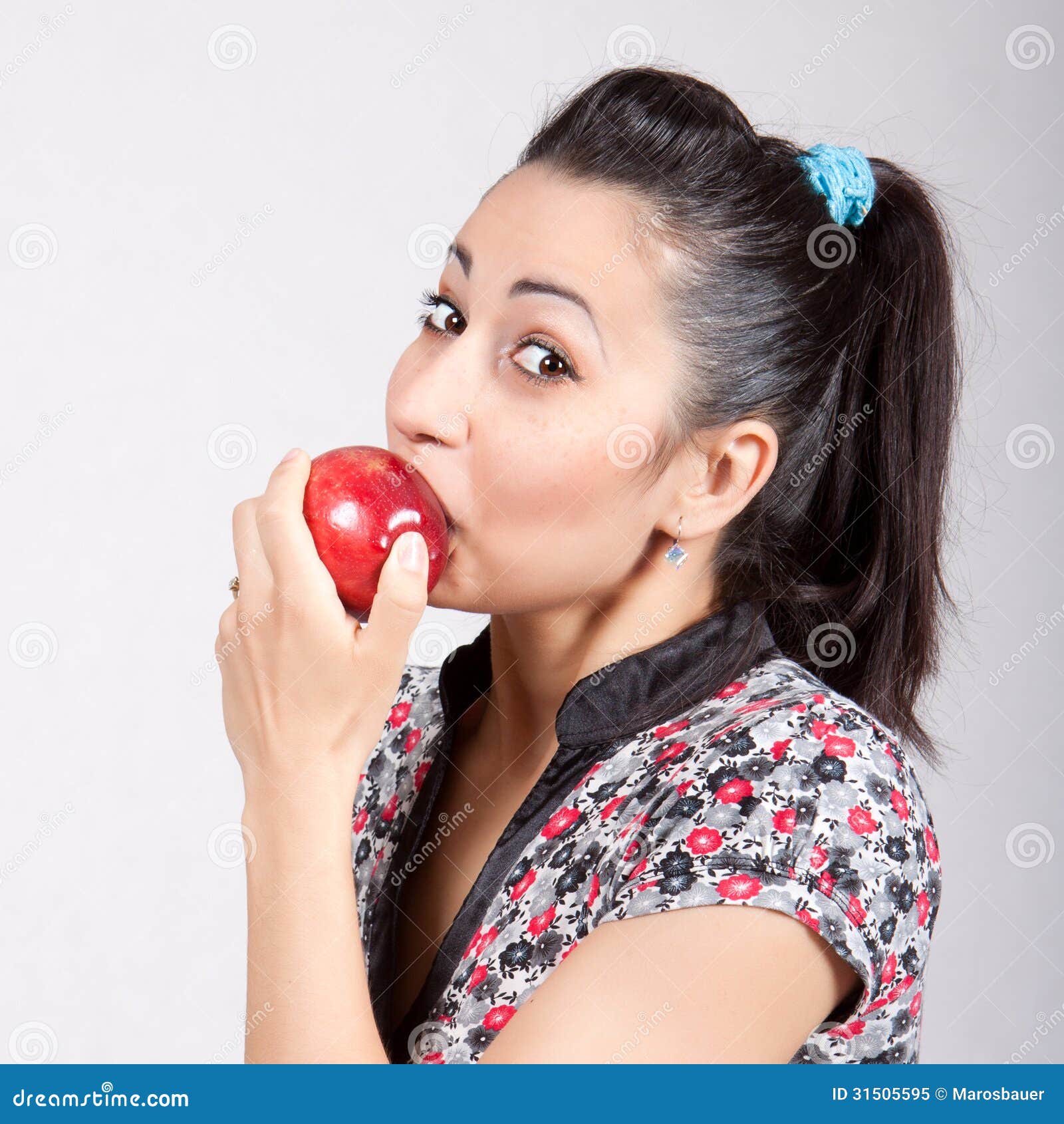 Woman eat red apple stock image. Image of healthcare - 31505595