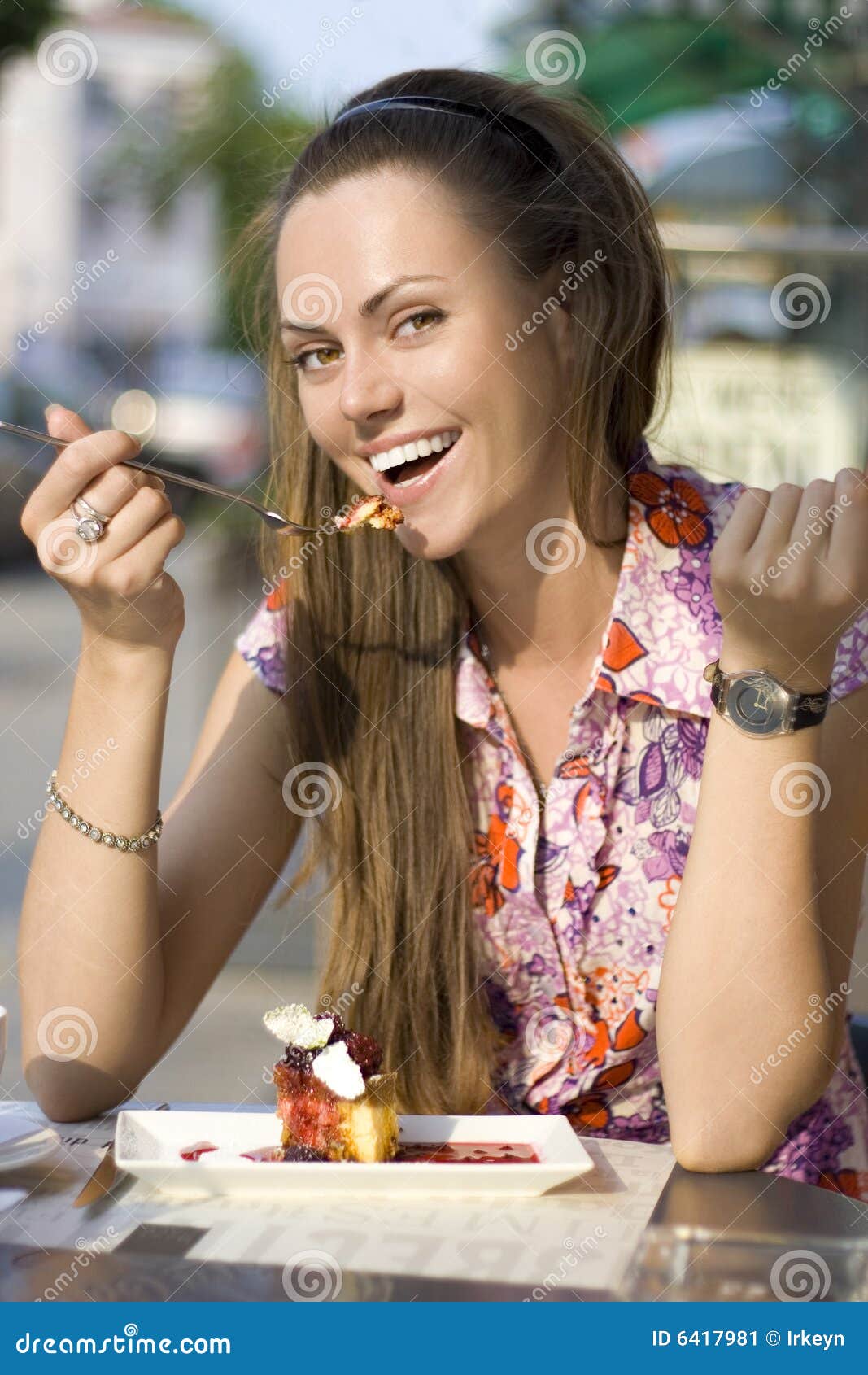 Woman eating pie stock image. Image of happy, fashion - 6417981