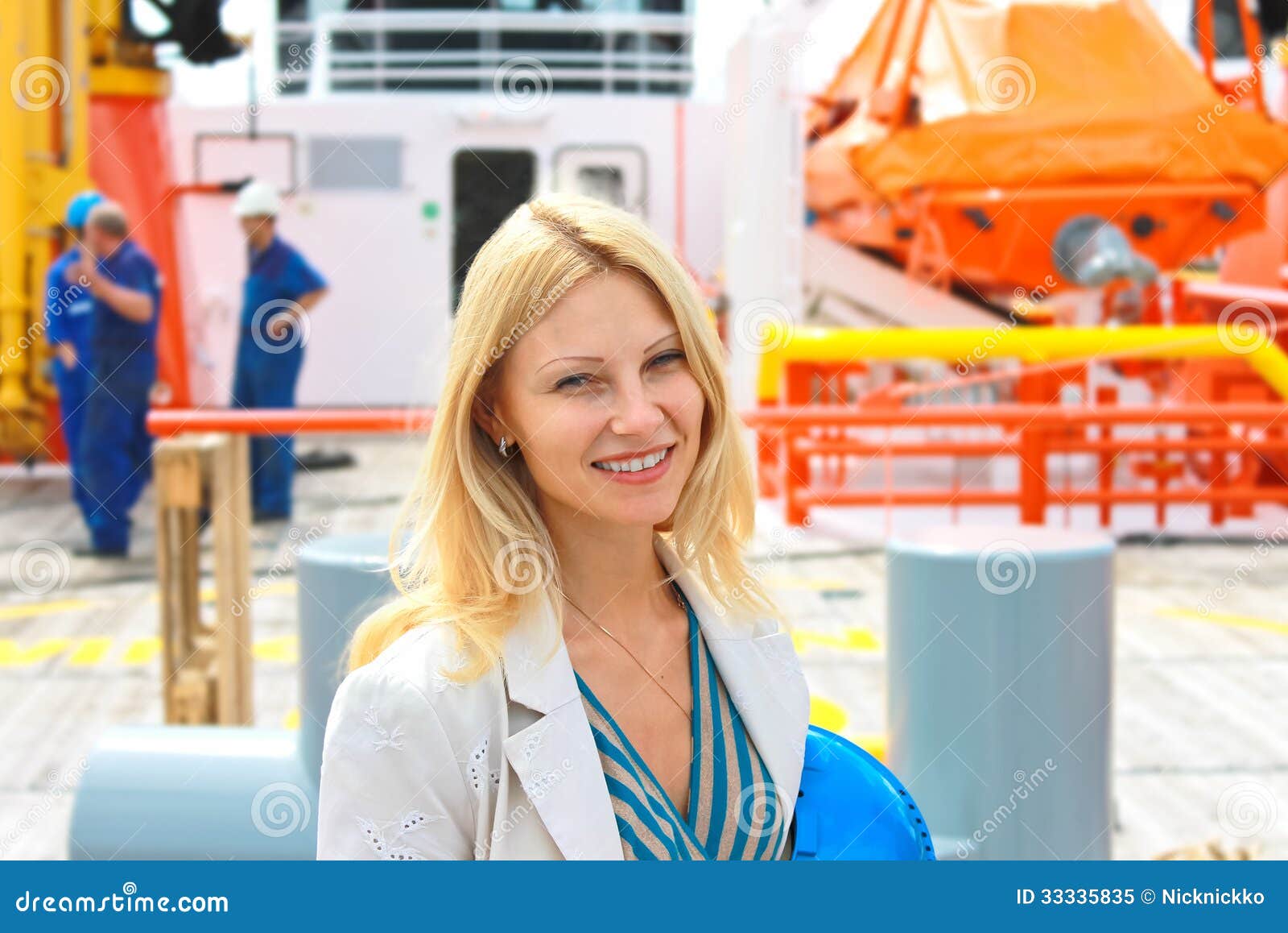Woman engineer shipbuilder stock image. Image of engineering - 33335835