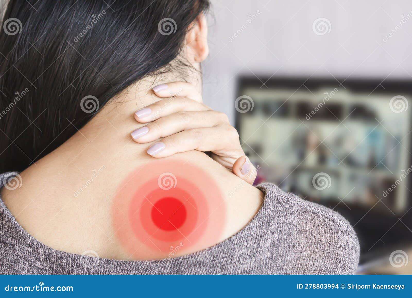 Woman Experiencing Shoulder Blade Pain from Prolonged Computer Use ...