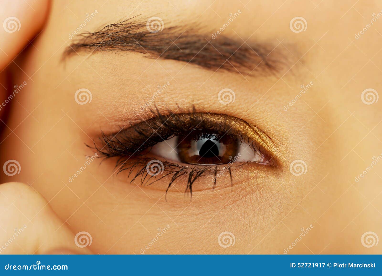 Woman Eye with Long Eyelashes. Stock Image - Image of eyelash, health ...