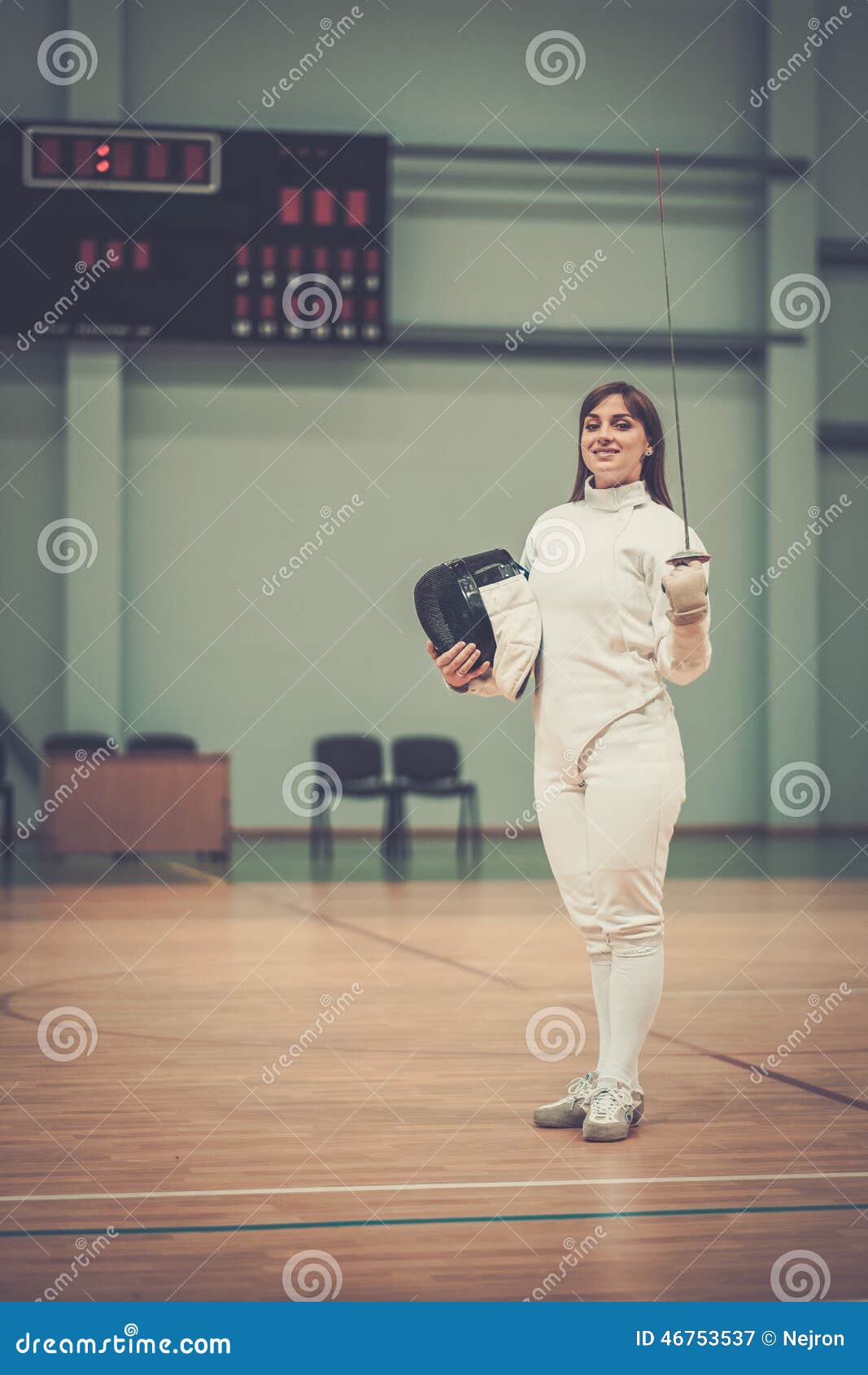 Woman on fencing training stock image. Image of fighting - 46753537