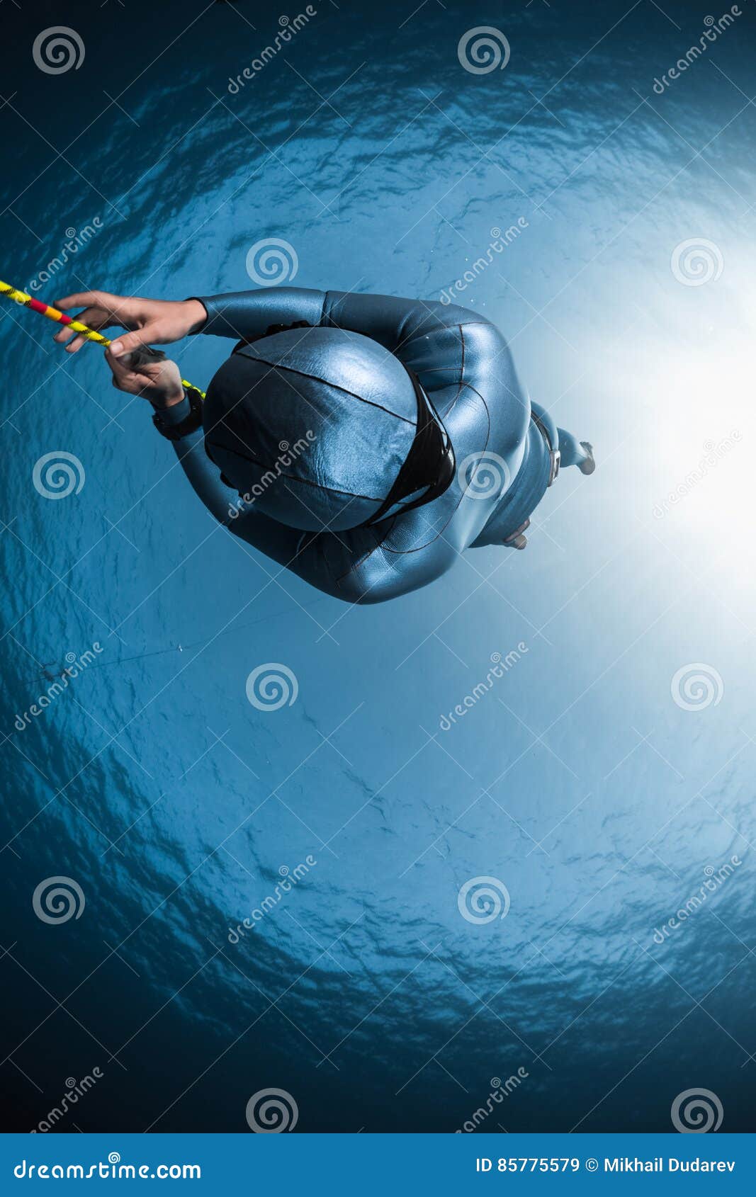Woman free diver stock image. Image of pressure, freediving - 85775579