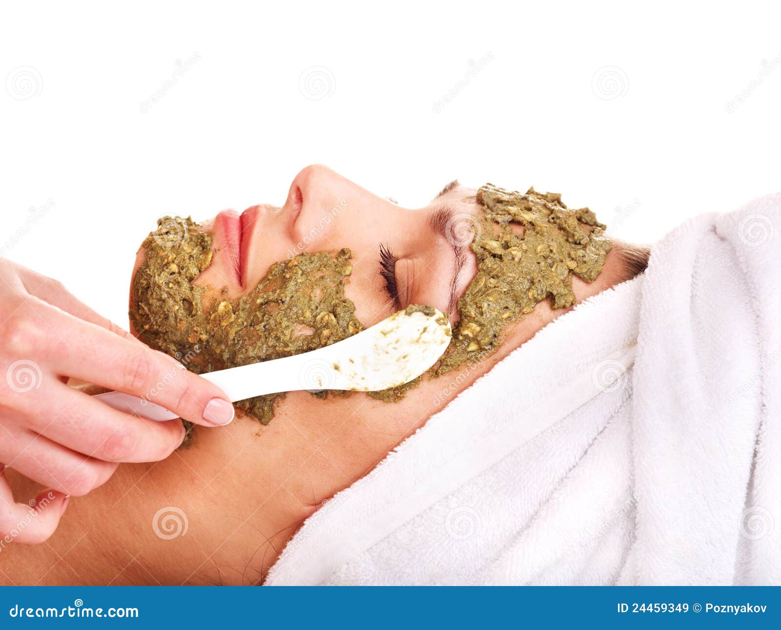 Woman Getting Facial Mask in Spa . Stock Image - Image of aromatherapy ...