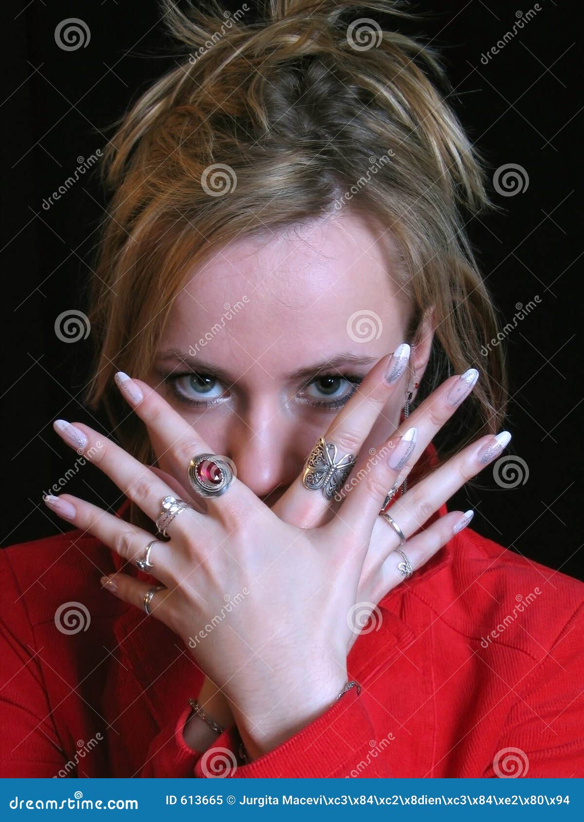 Woman glance stock image. Image of woman, young, fashion - 613665