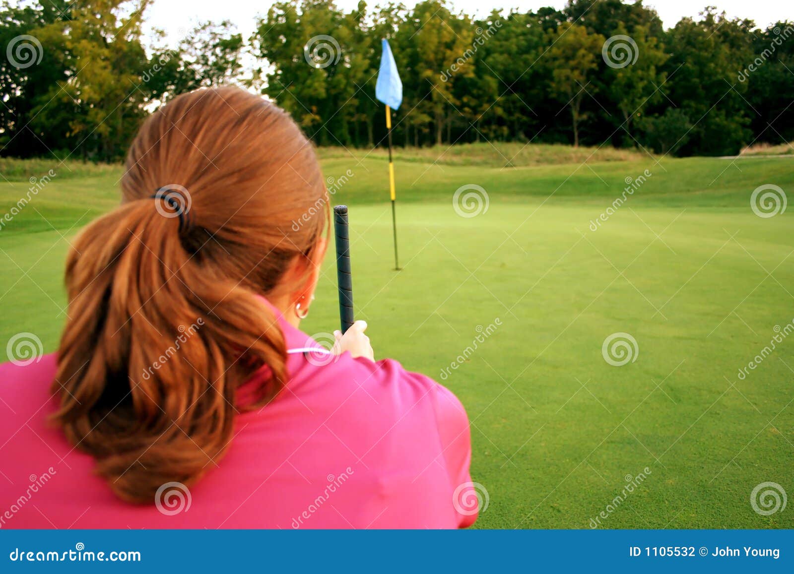 Woman on golf course stock photo. Image of leisure, amateur - 1105532