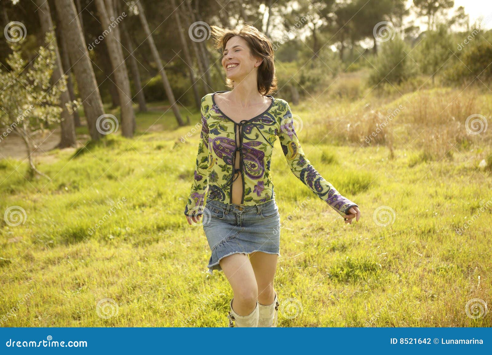 Woman in Green Outdoor Running Stock Photo - Image of life, pretty: 8521642