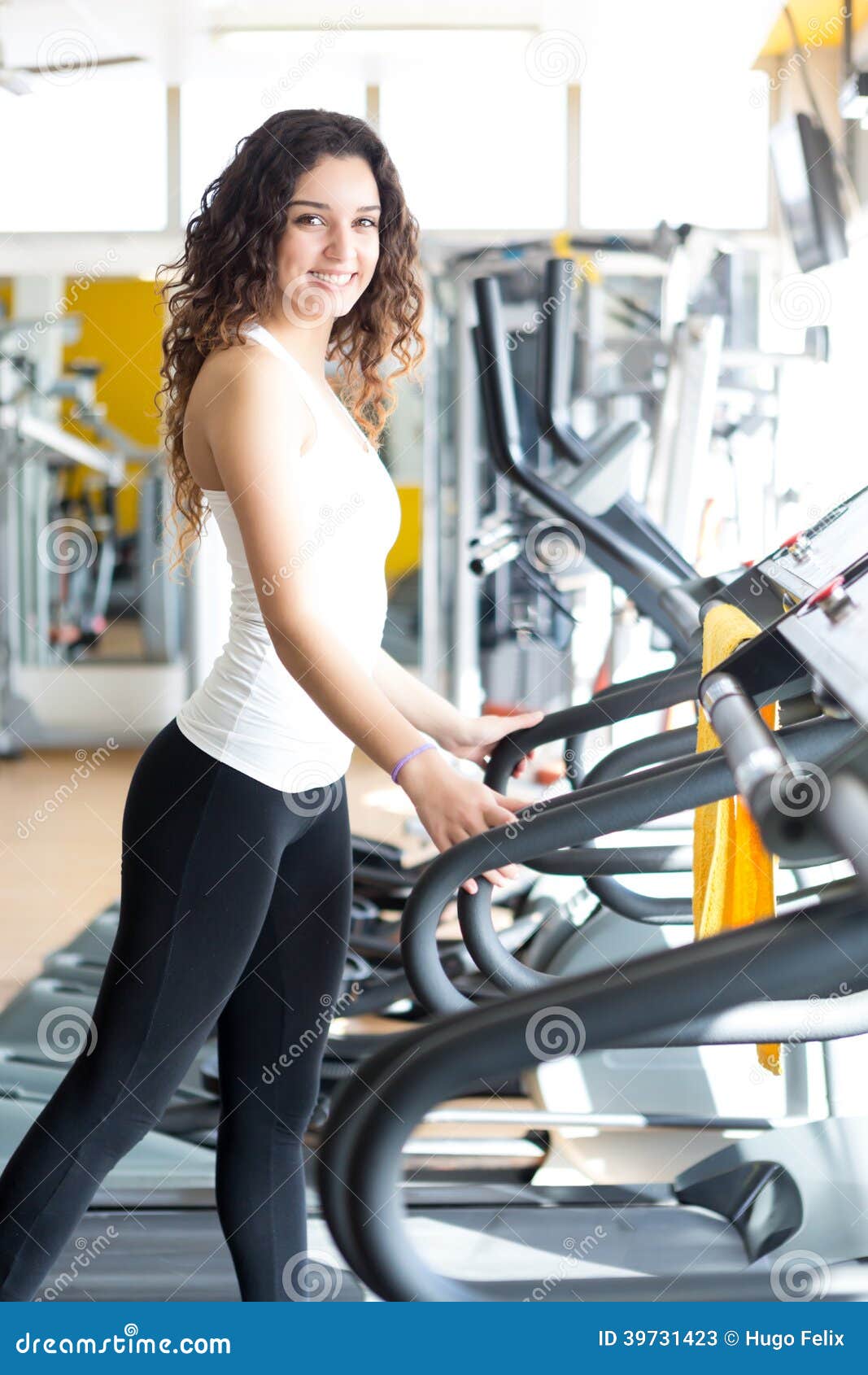 Woman at the gym stock image. Image of body, girl, athlete - 39731423