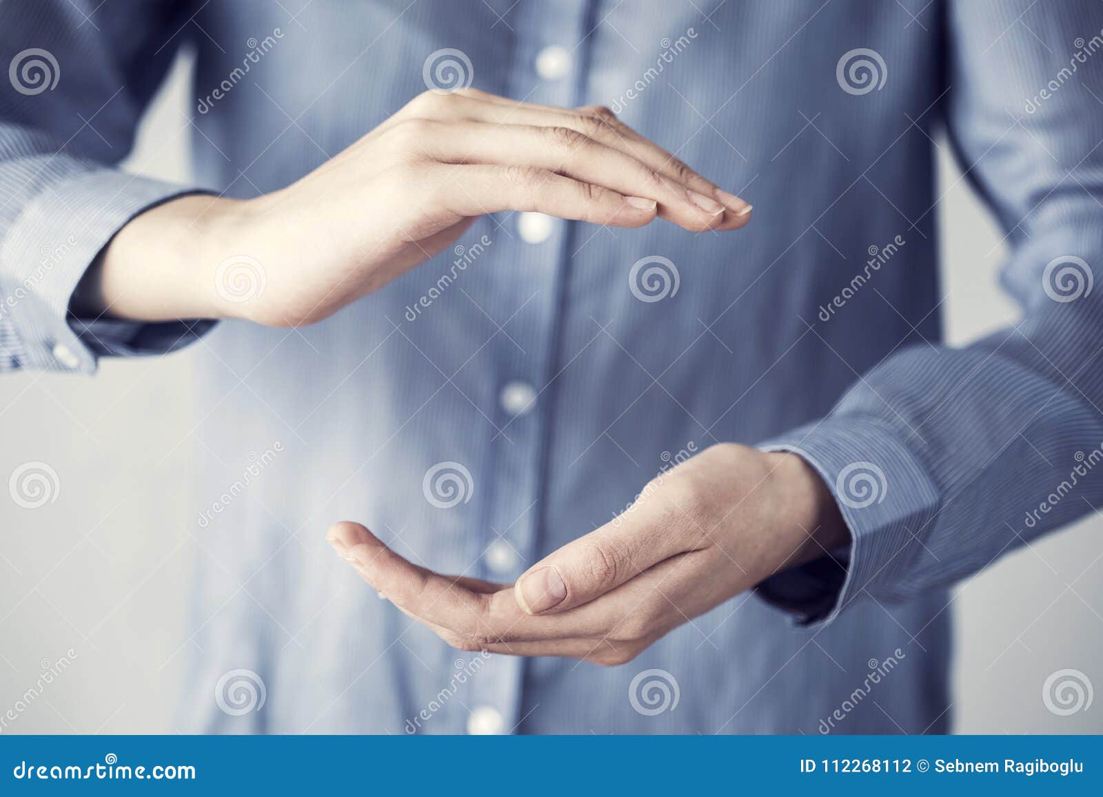 Woman Hand Holding Something Close Up View Stock Photo - Image of hand ...
