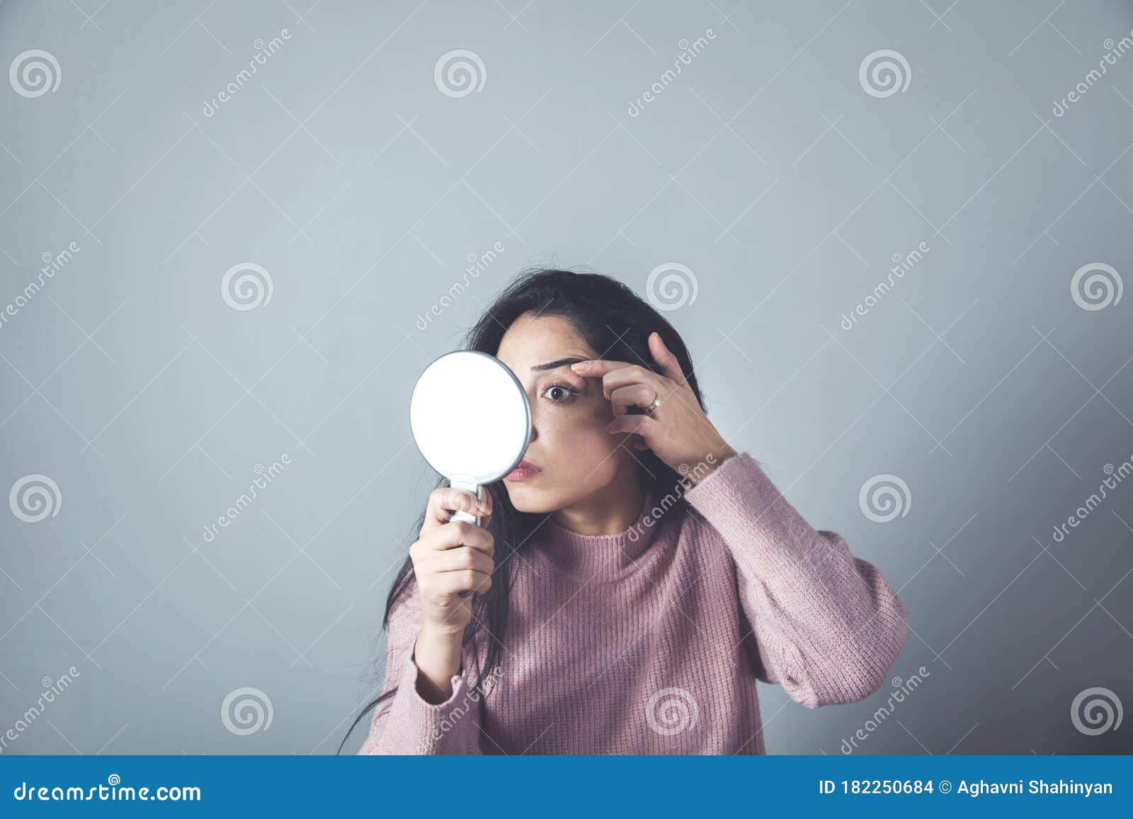 Woman hand mirror stock photo. Image of lifestyle, girl - 182250684
