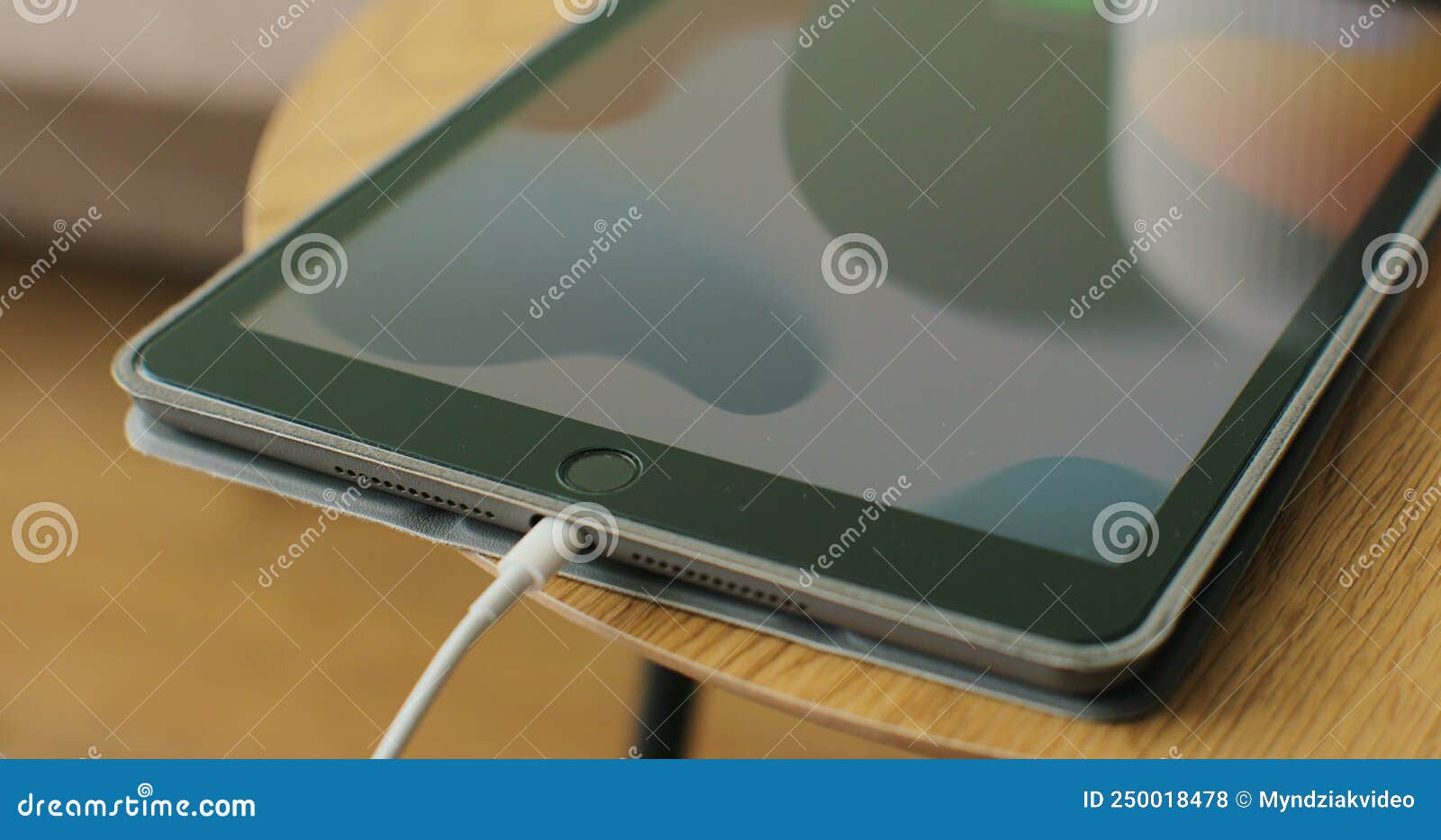 Woman Hand Plugging Charging Cable into Pc Digital Tablet. Close Up ...