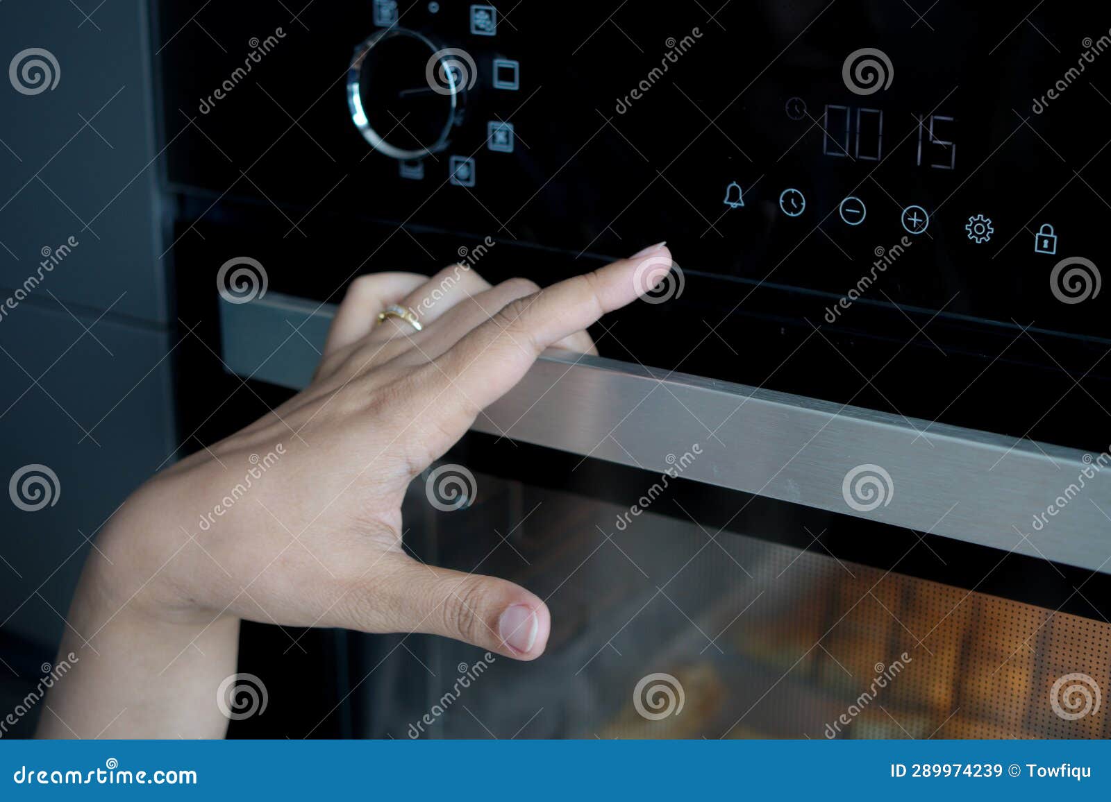 Woman Hand Setting Temperature Control on Oven. Stock Image - Image of ...