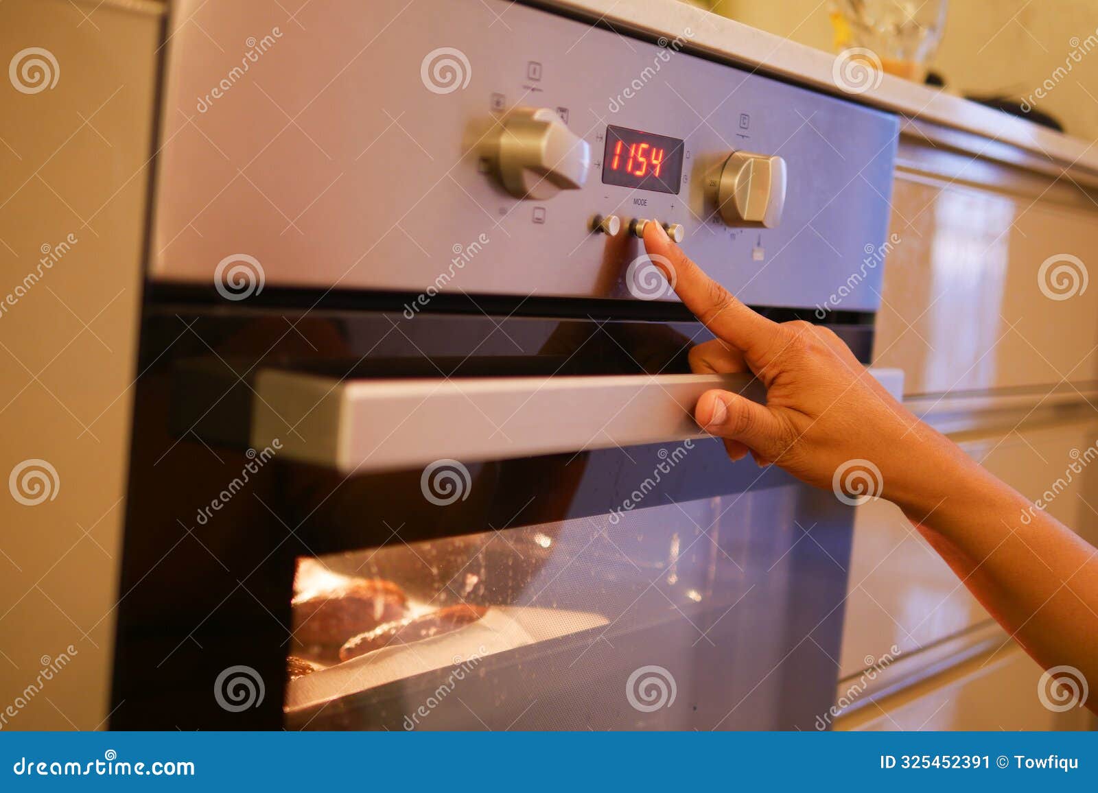Woman Hand Setting Temperature Control on Oven. Stock Image - Image of ...