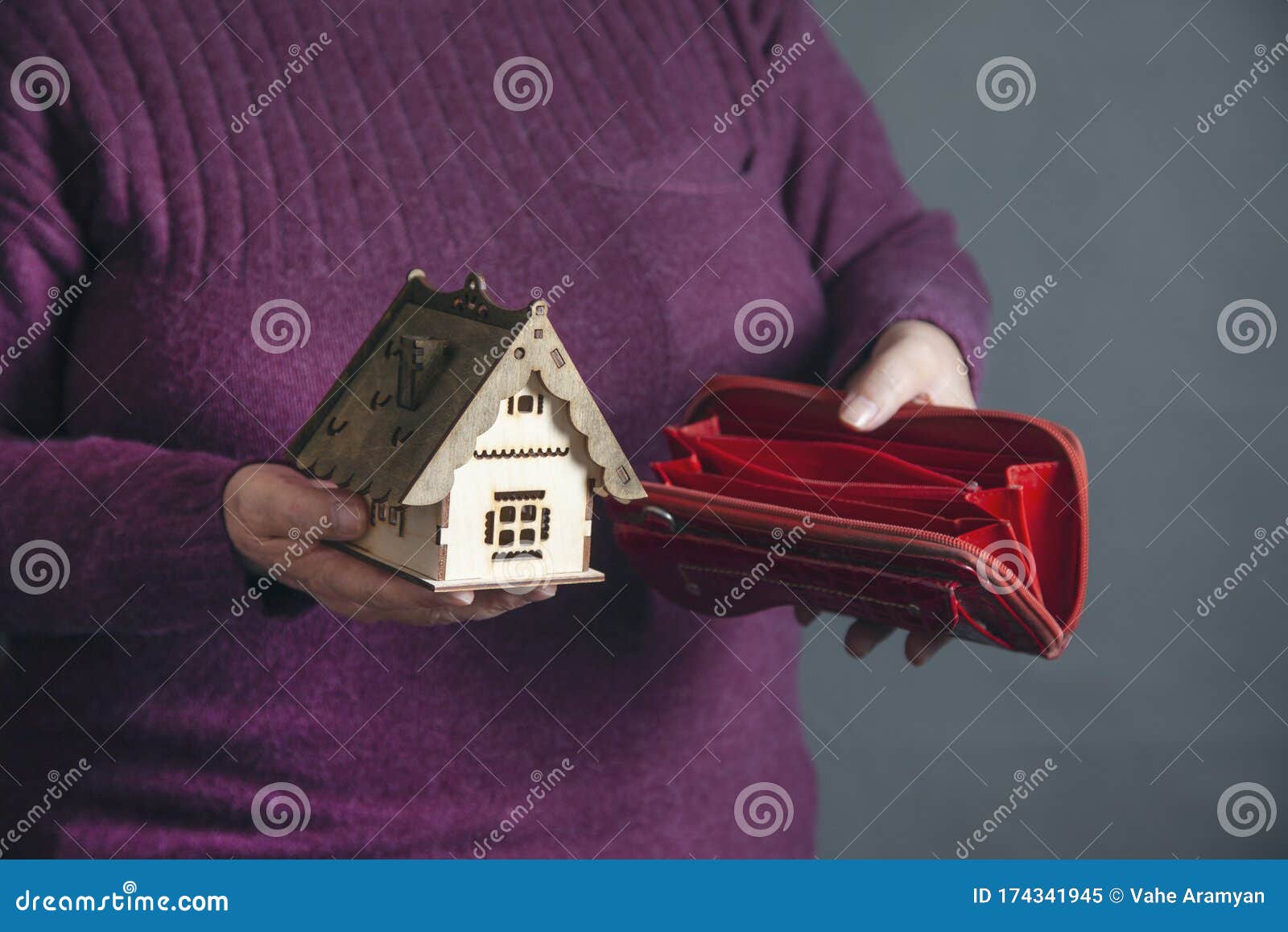 Woman Hand Wallet with House Model Stock Image - Image of living, money ...