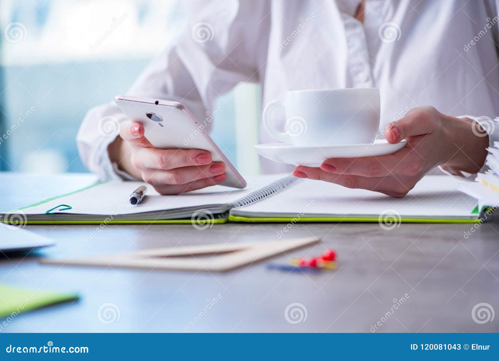 The Woman Hands Working on Computer at Desk Stock Image - Image of ...