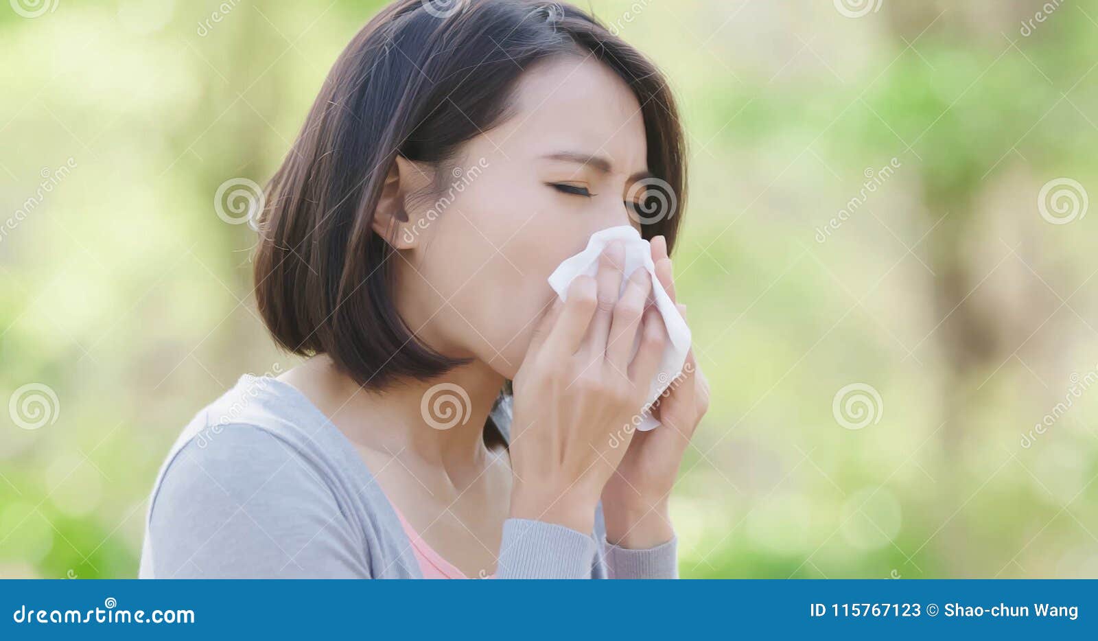 Woman with hay fever stock image. Image of pain, girl - 115767123