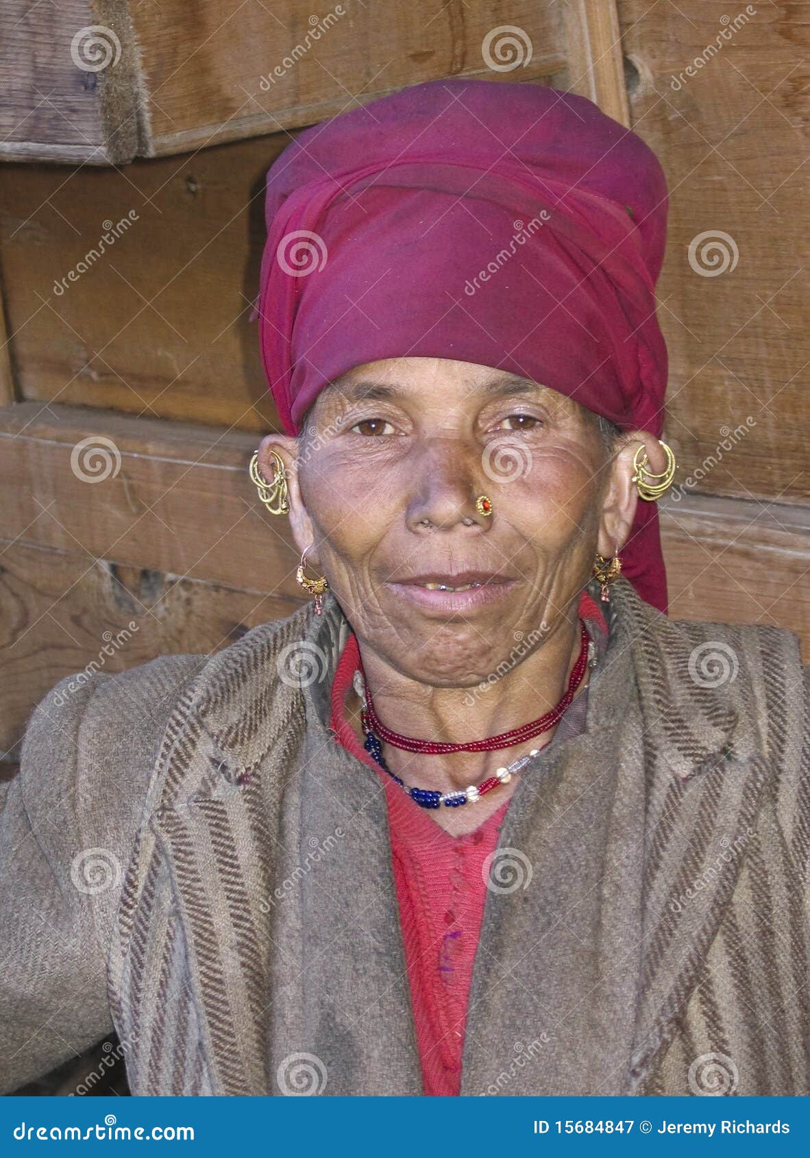 Woman of the Himalayas editorial photography. Image of himalaya - 15684847