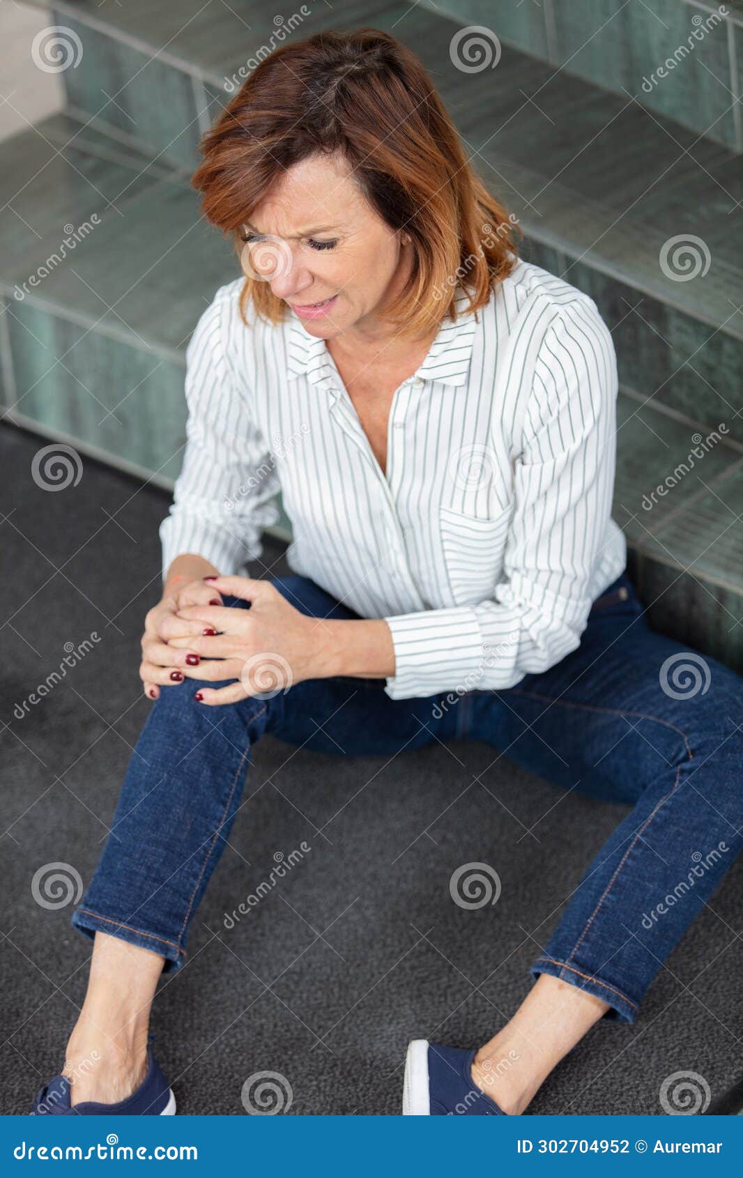 Woman Holds Leg after Falling Down Stairs Stock Photo - Image of hurt ...