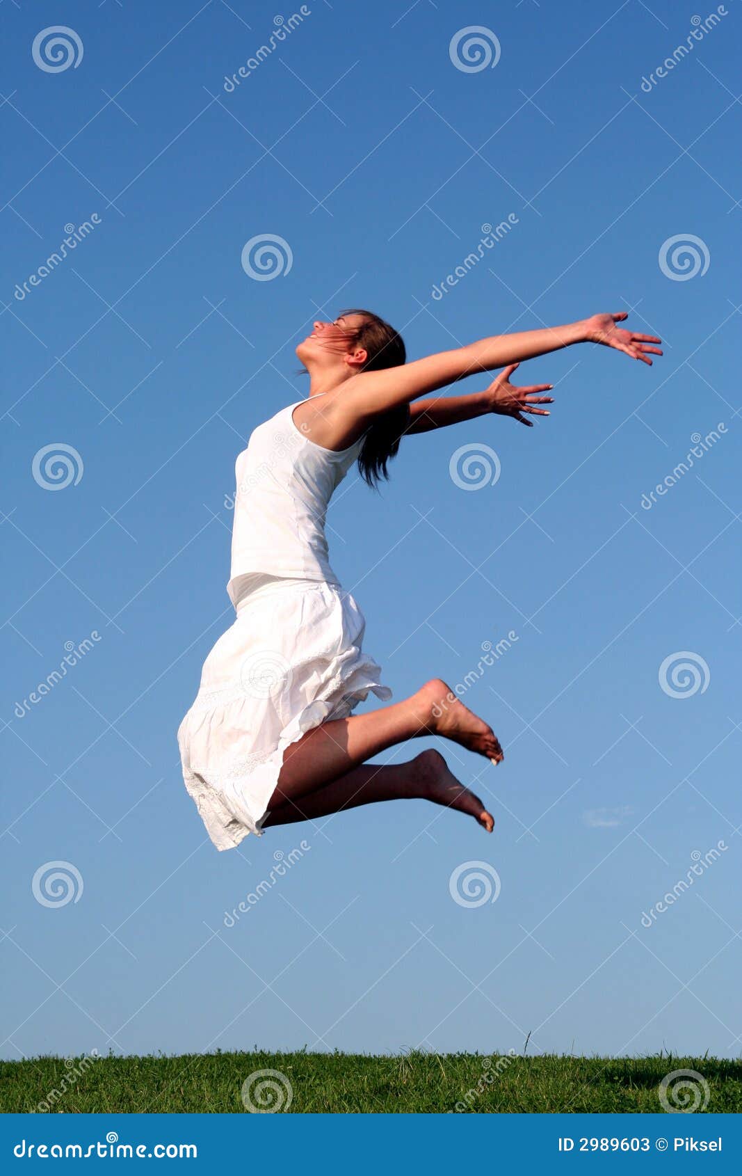 Woman jumping stock image. Image of spring, leaping, teenage - 2989603