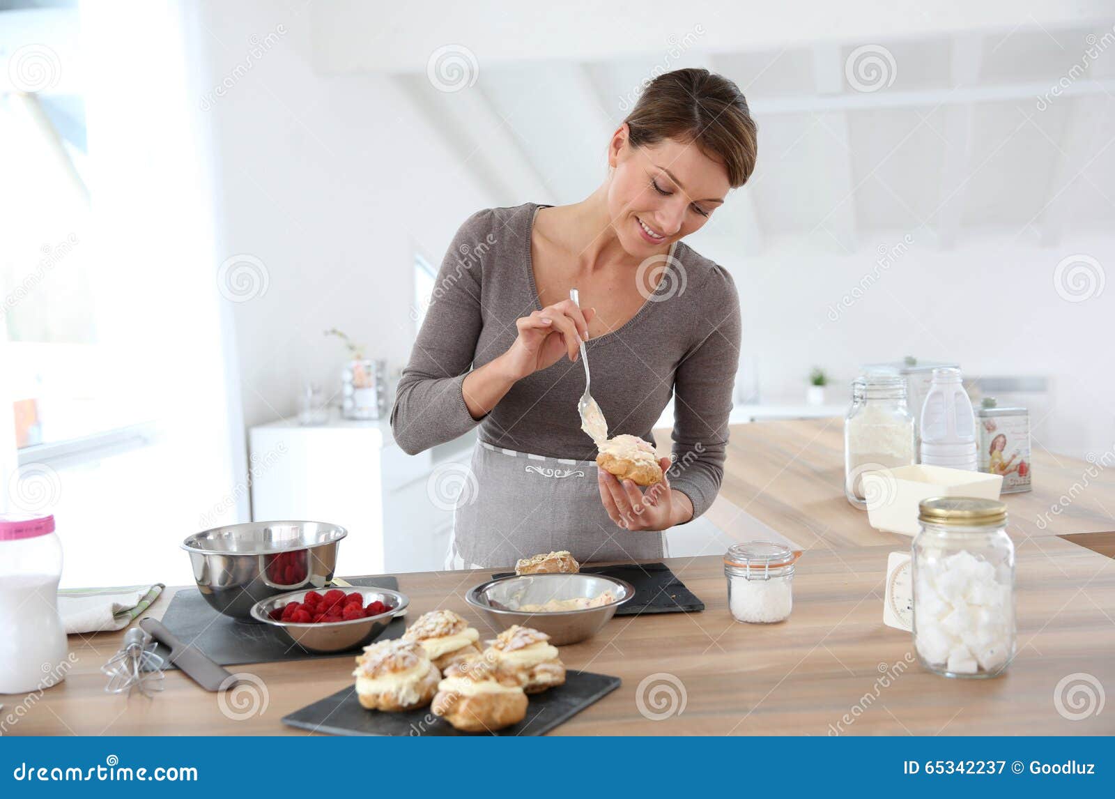 Woman in Kitchen Preparing Cupcakes Stock Image - Image of confectioner ...