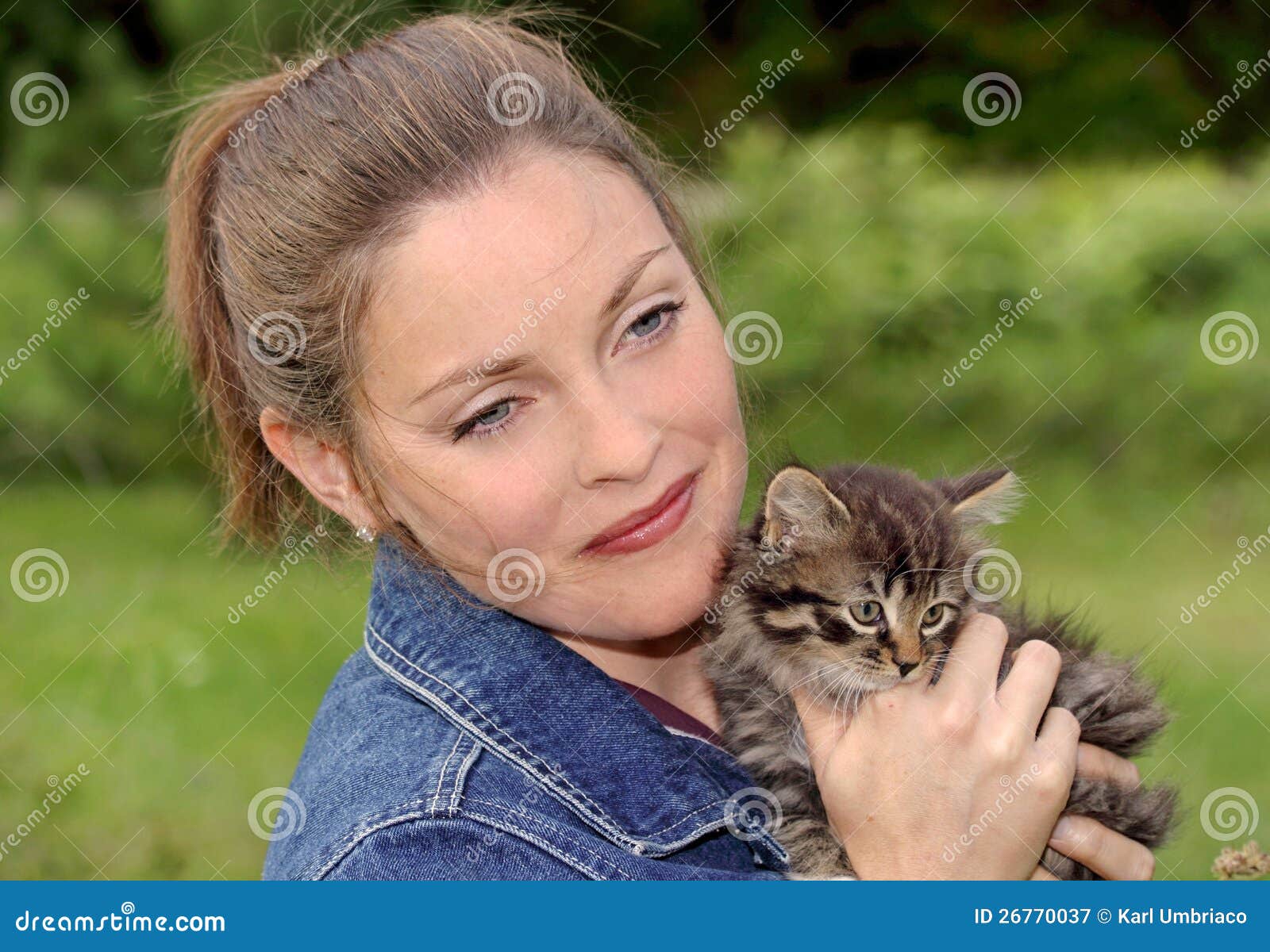 Woman with kitten stock image. Image of relation, beauty - 26770037