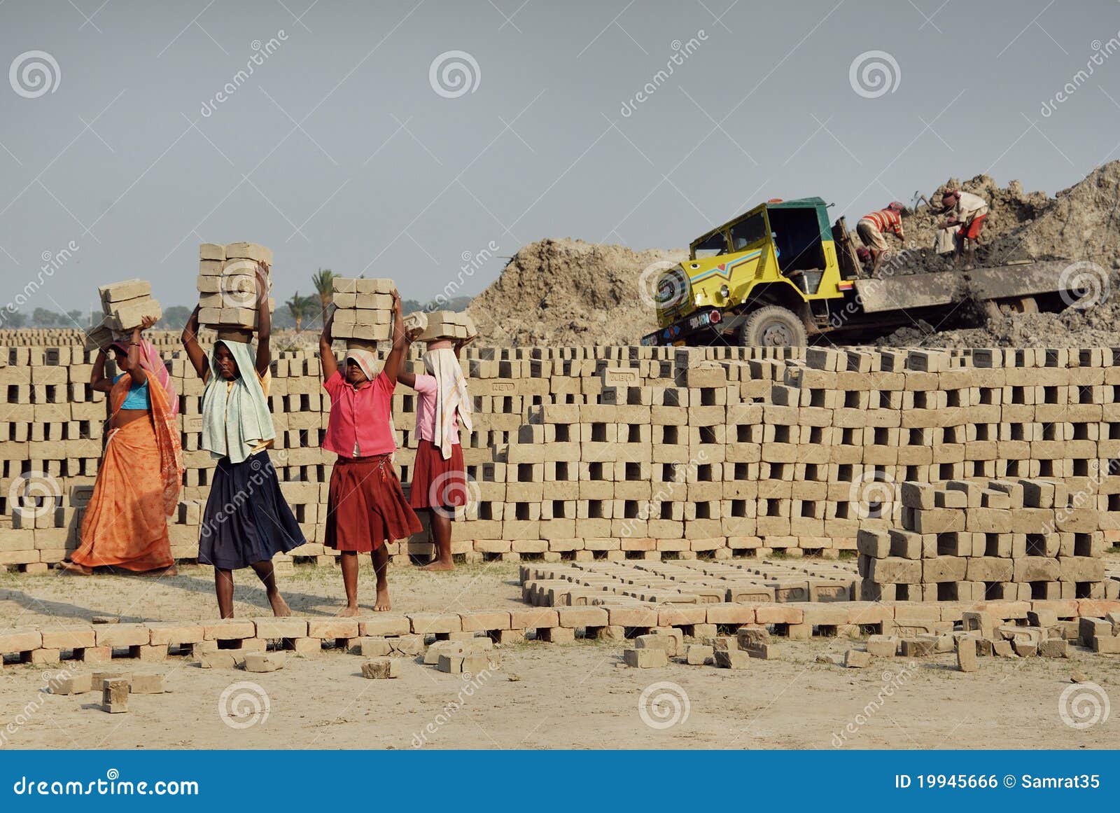 Woman Labour in Indian Brick-field Editorial Photo - Image of nature ...