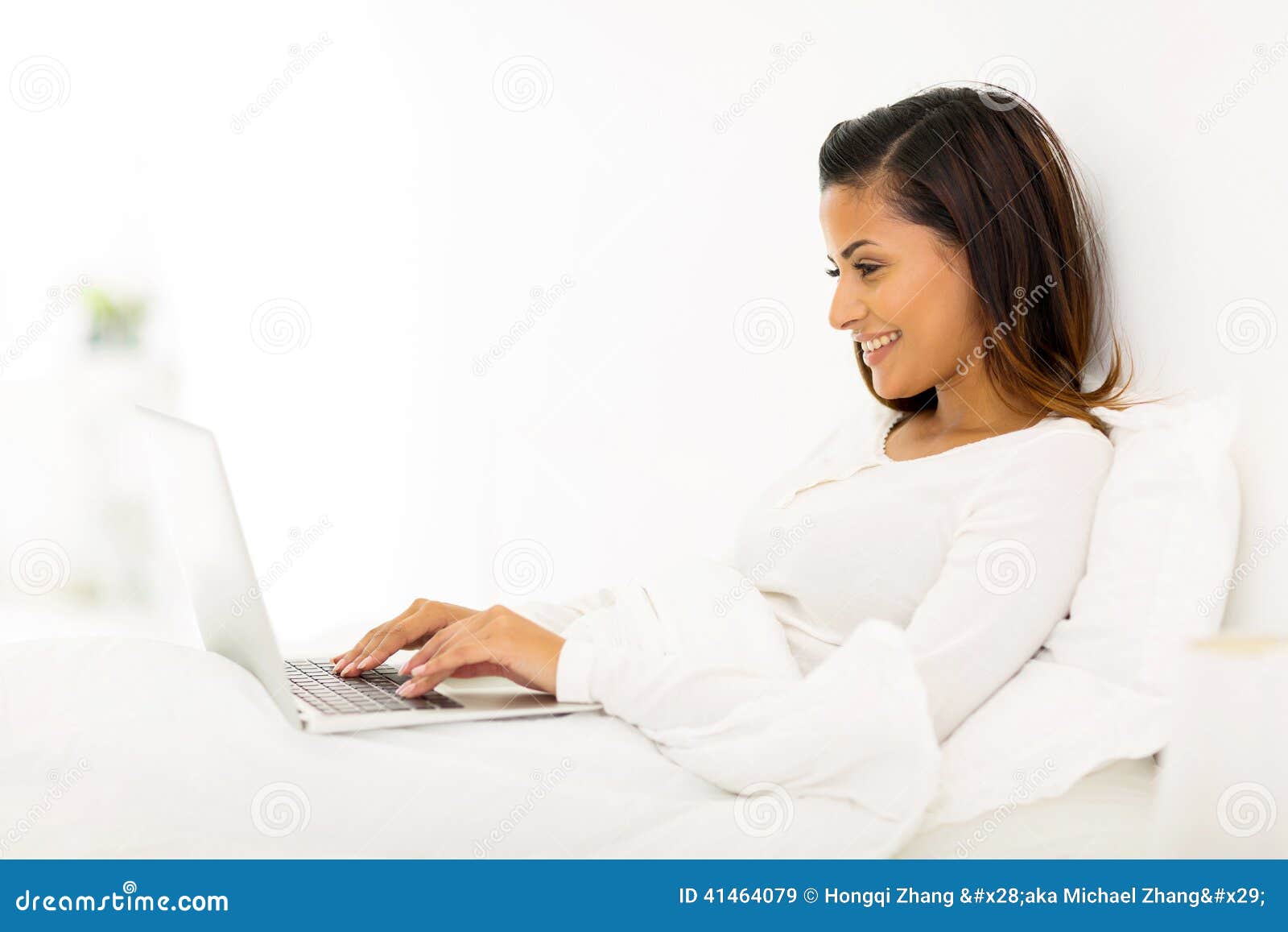 Woman laptop bed stock image. Image of gorgeous, comfortable - 41464079