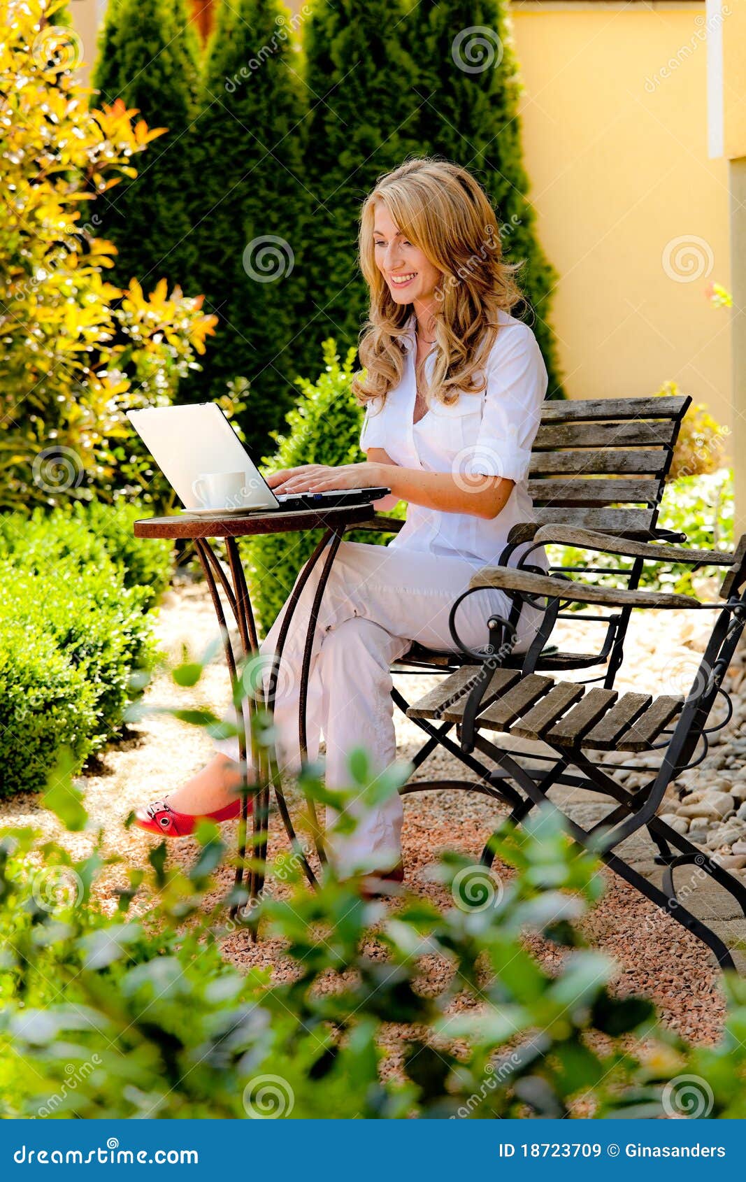 Woman with Laptop in Garden Stock Image - Image of house, surf: 18723709