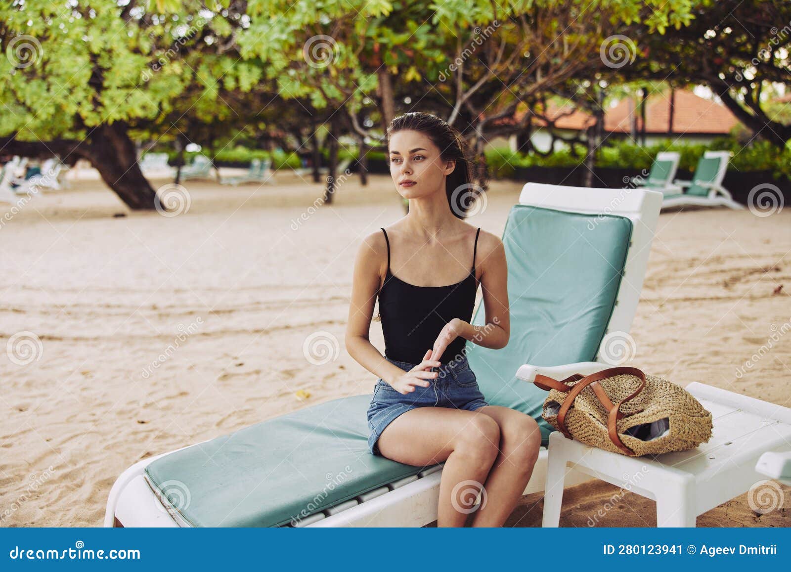 Woman Sand Resort Sunbed Sea Lying Ocean Chair Beach Lifestyle Smiling