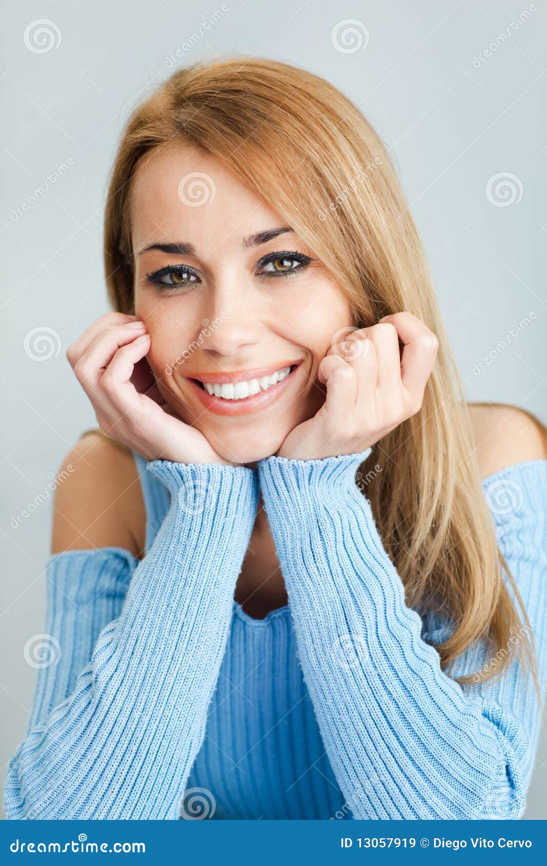 Woman Looking at Camera and Smiling Stock Image - Image of confidence ...