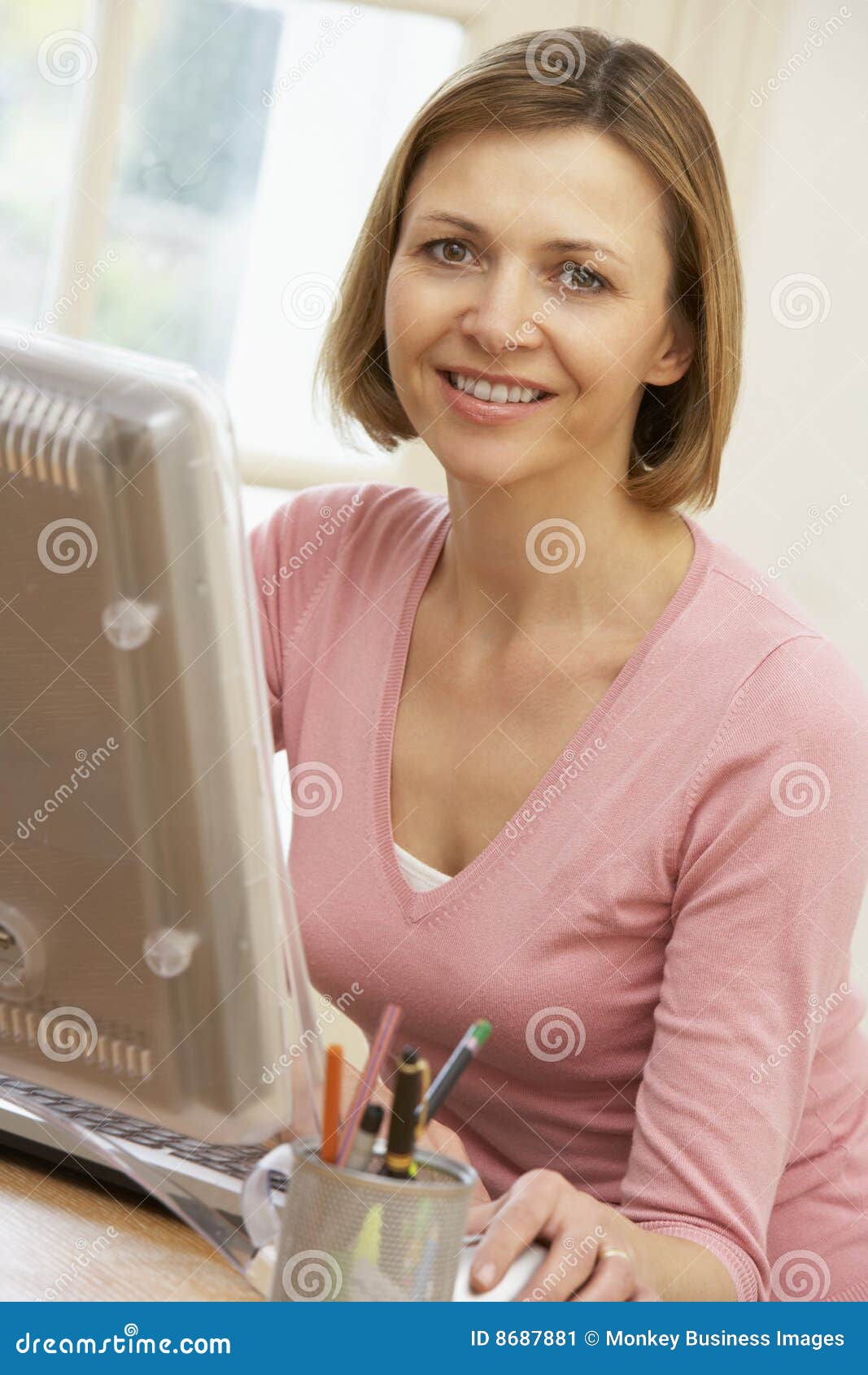 Woman Looking at Computer Screen Stock Image - Image of color, computer ...