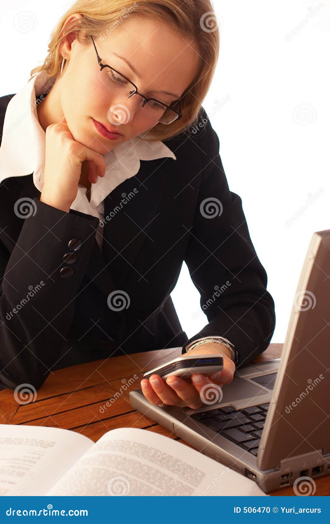 Woman Looking at Her Cell Phone. Stock Photo - Image of phone, lady: 506470