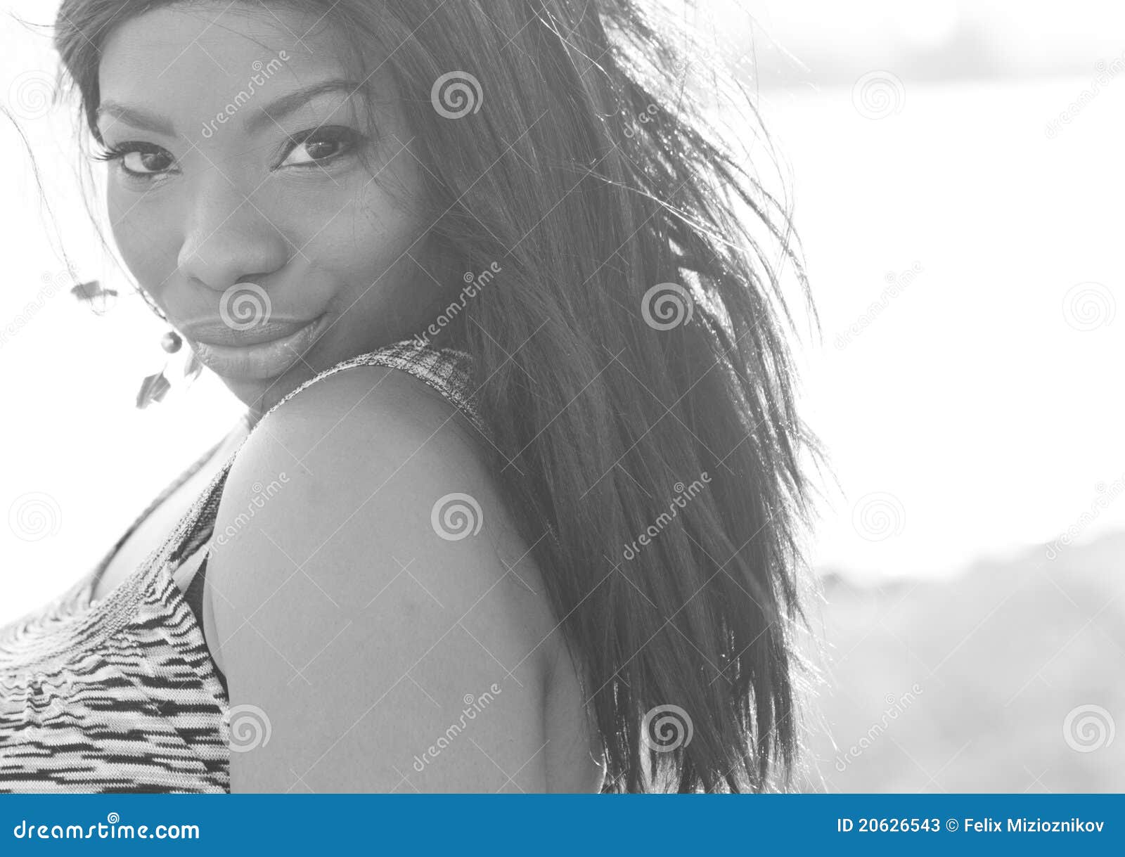 Glimpse Over Sholder