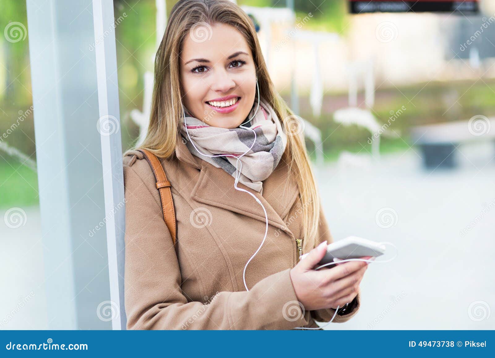 Woman Looking at Texts on Her Smartphone Stock Photo - Image of ...