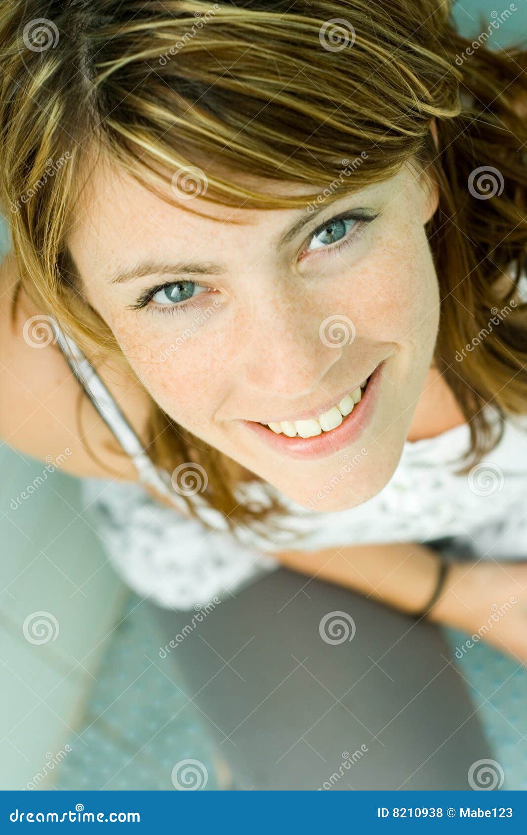 Woman looking up stock photo. Image of person, gaze, brunette - 8210938