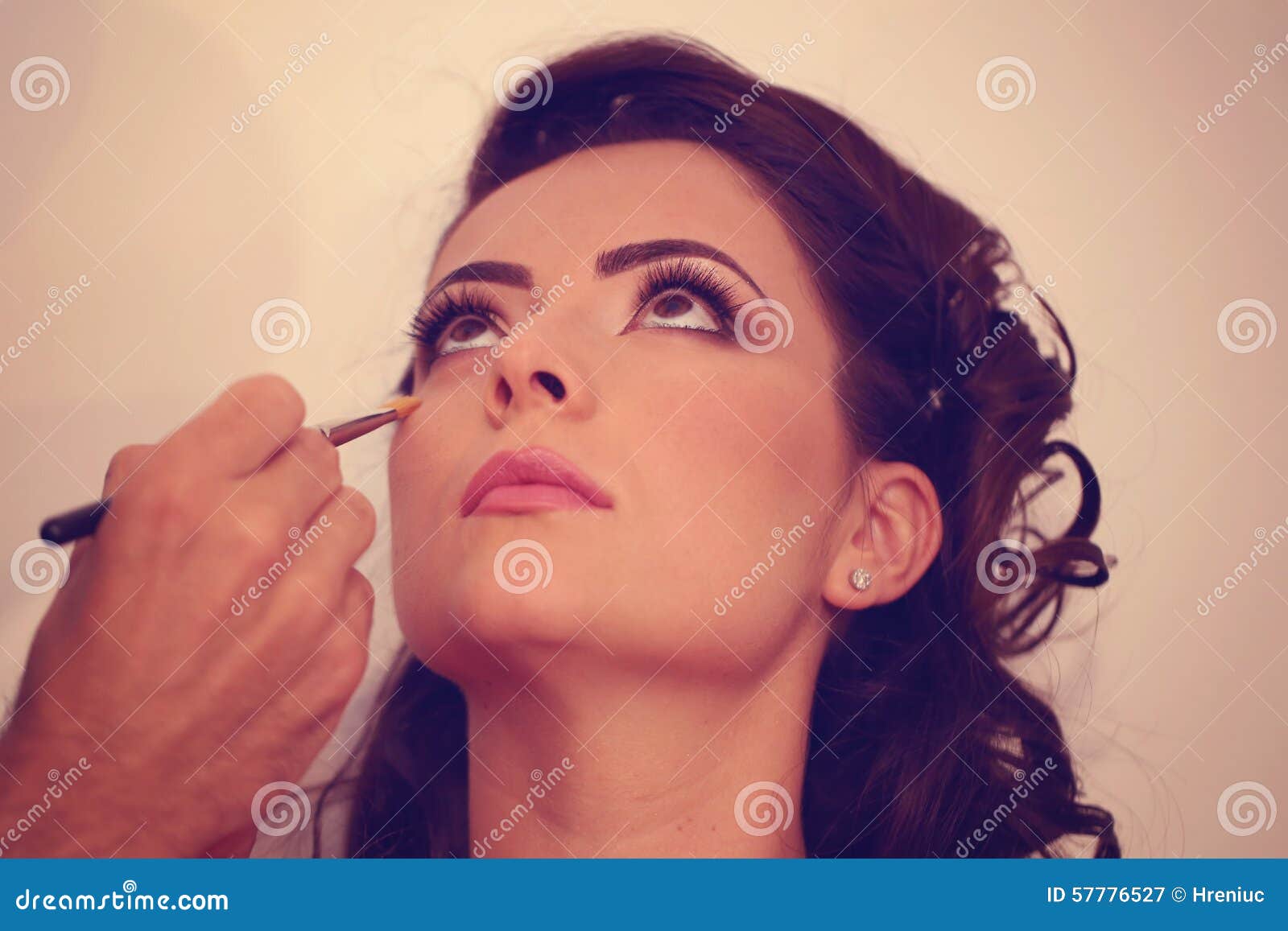Woman at make up studio stock image. Image of fresh, hand - 57776527