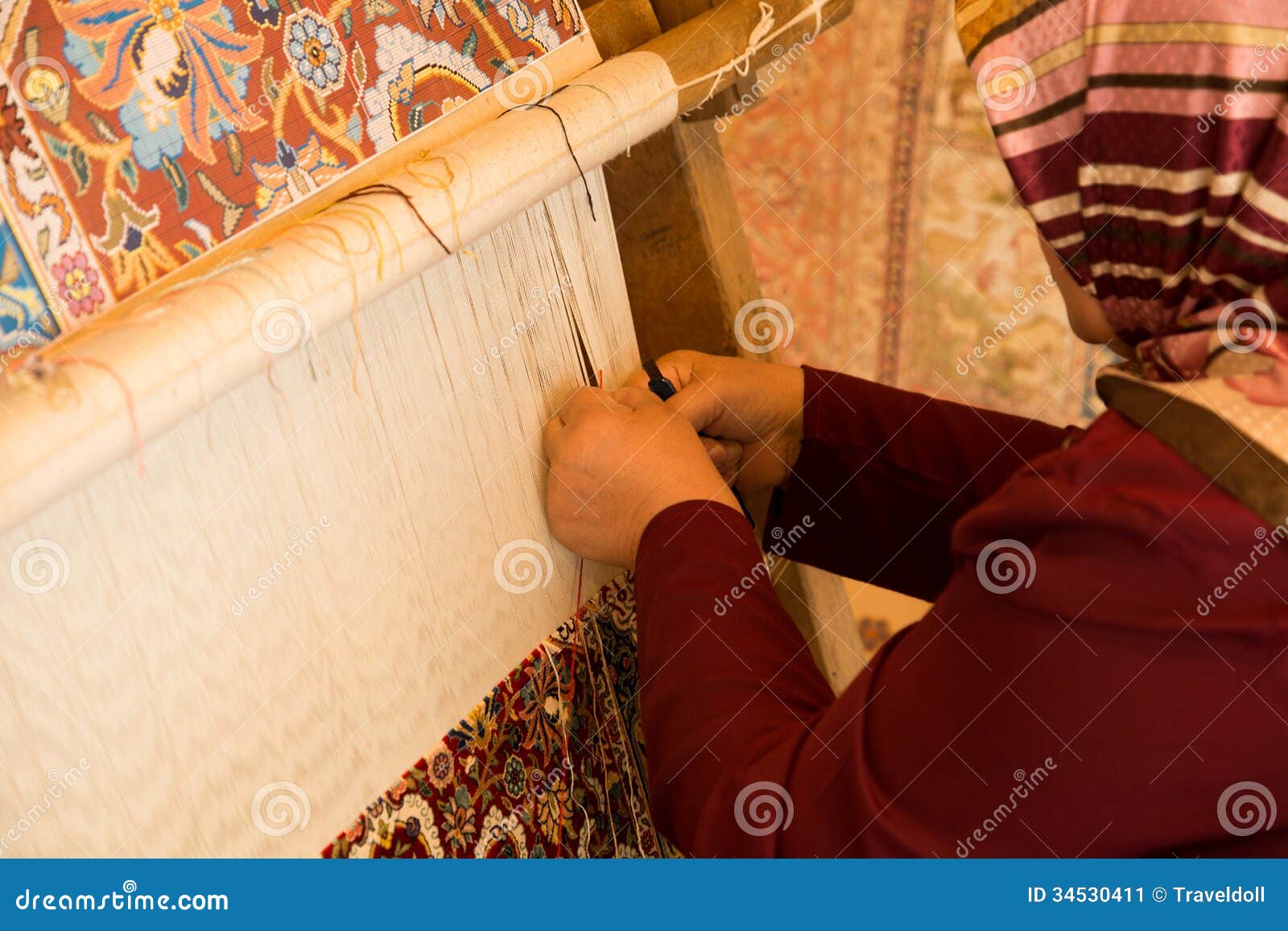 Woman Making Carpet editorial photo. Image of turkey - 34530411