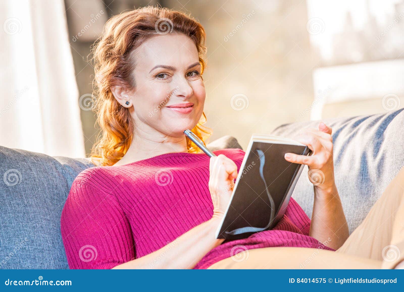 Woman making notes stock image. Image of color, communication - 84014575